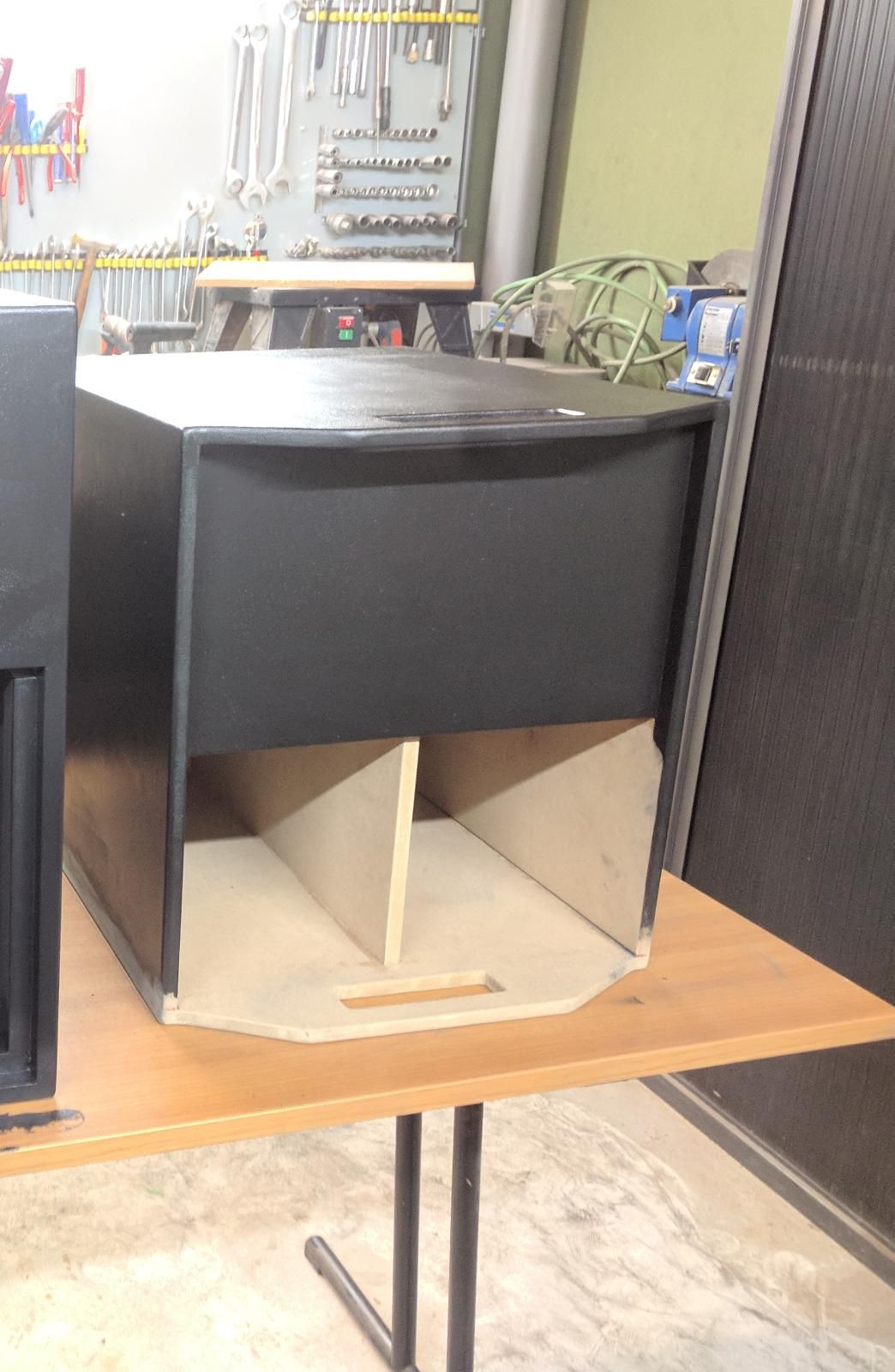 Building a Cubo 18 and Modified Cubo 8 Subwoofer : 5 Steps - Instructables