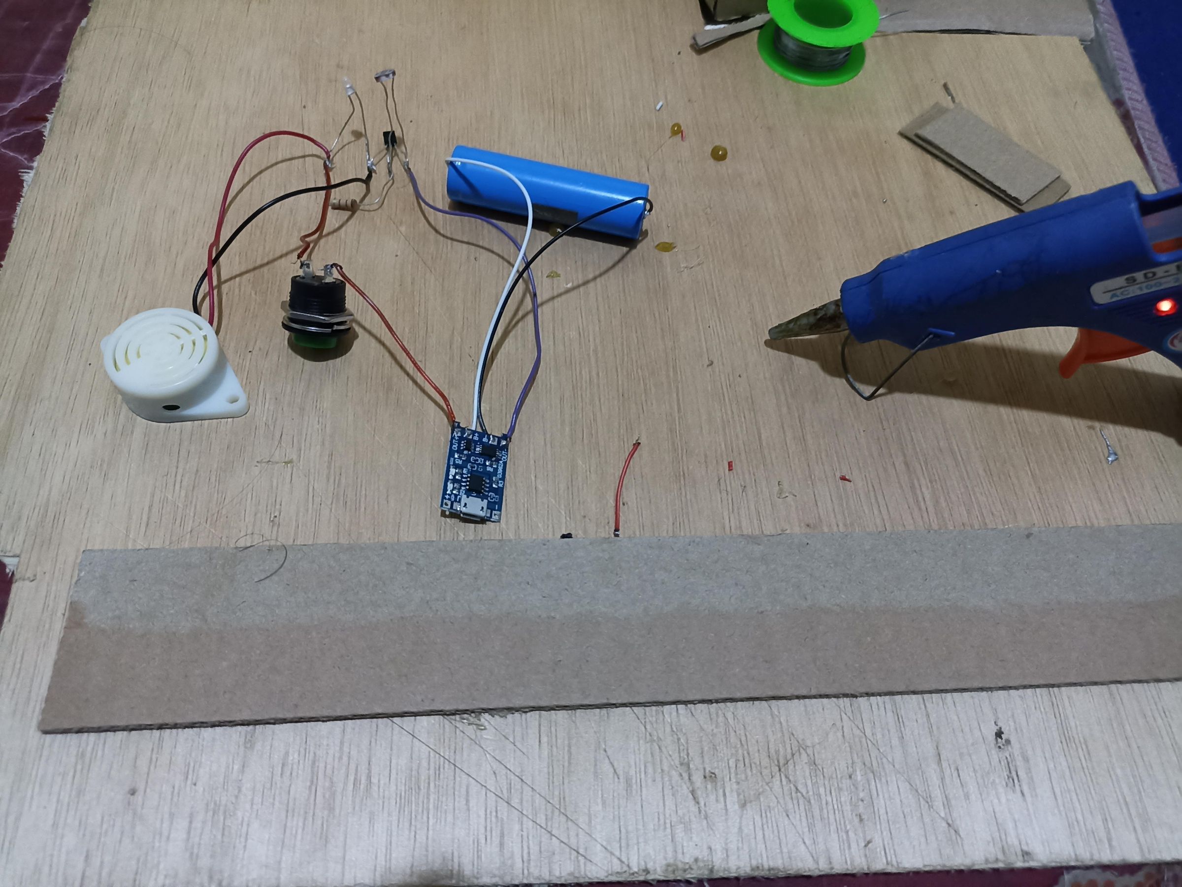 Laser Beam Sensor Security Alarm : 3 Steps - Instructables