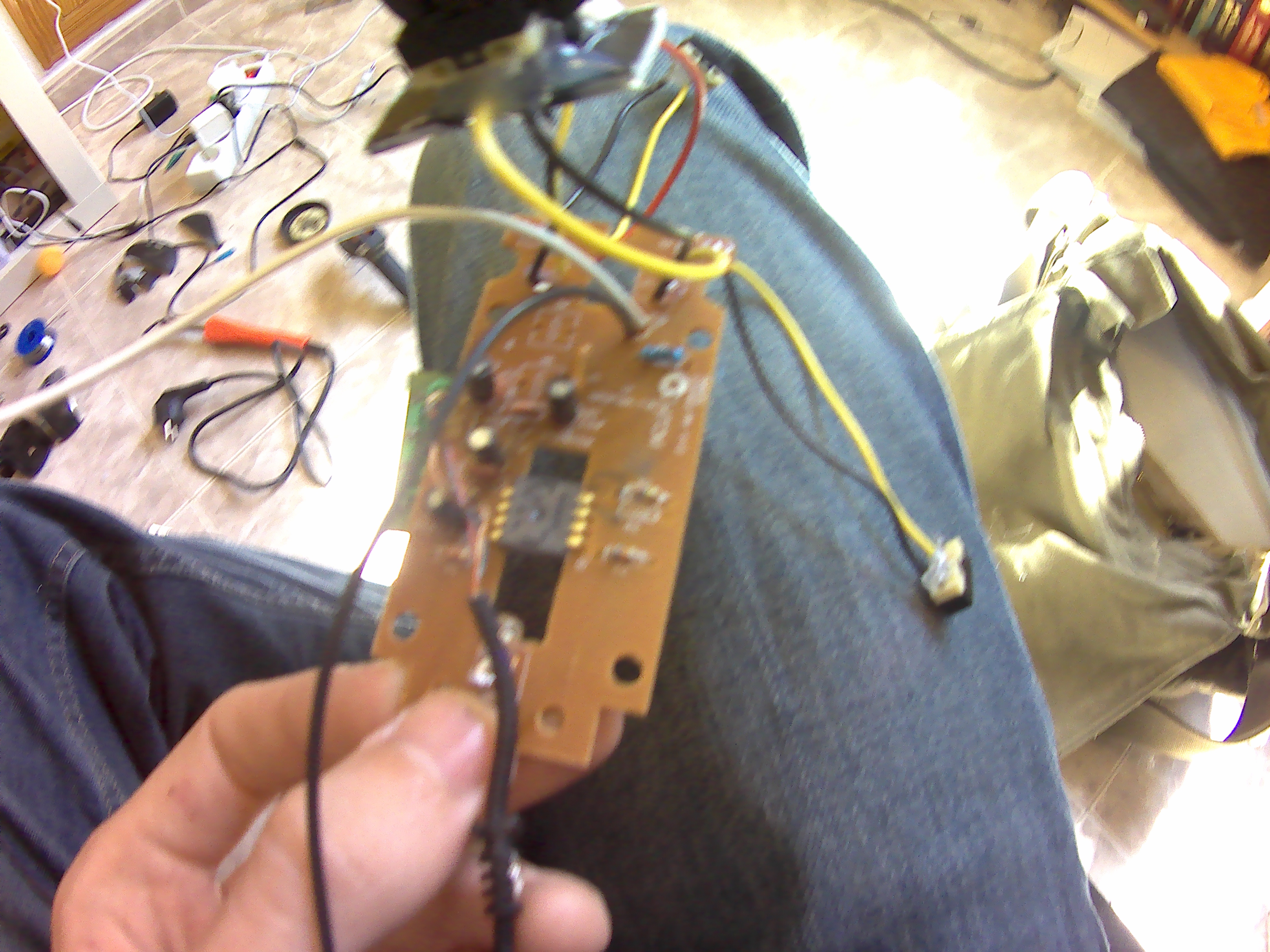 Ultimate GREEN DIY Trackball Mouse From Junk : 10 Steps (with Pictures ...