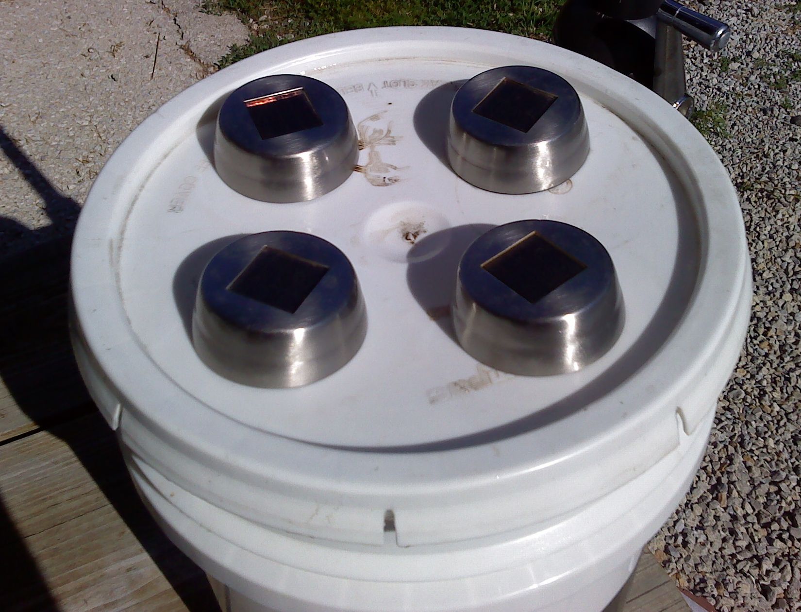 Bucket Solar Light & Storage Container SUPER EASY (with Pictures ...