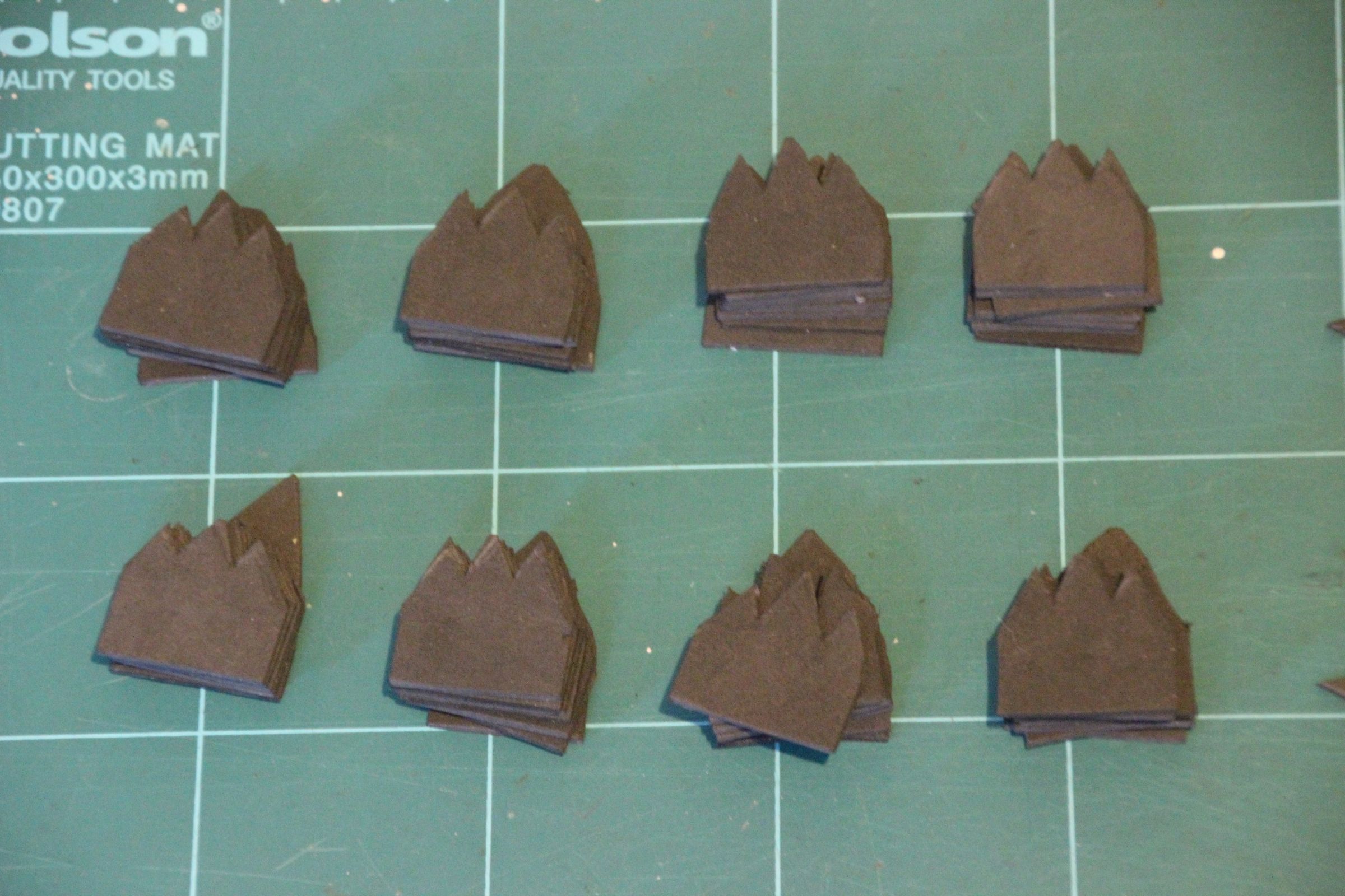 Ring Wraith Gauntlets : 9 Steps (with Pictures) - Instructables