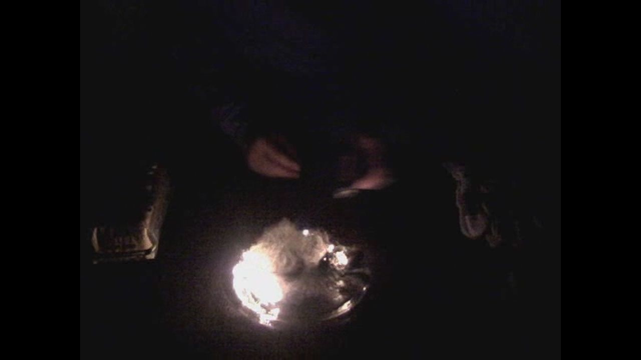 Make Fire Without Matches or Lighter! Steelwool + Battery = Sparks ...