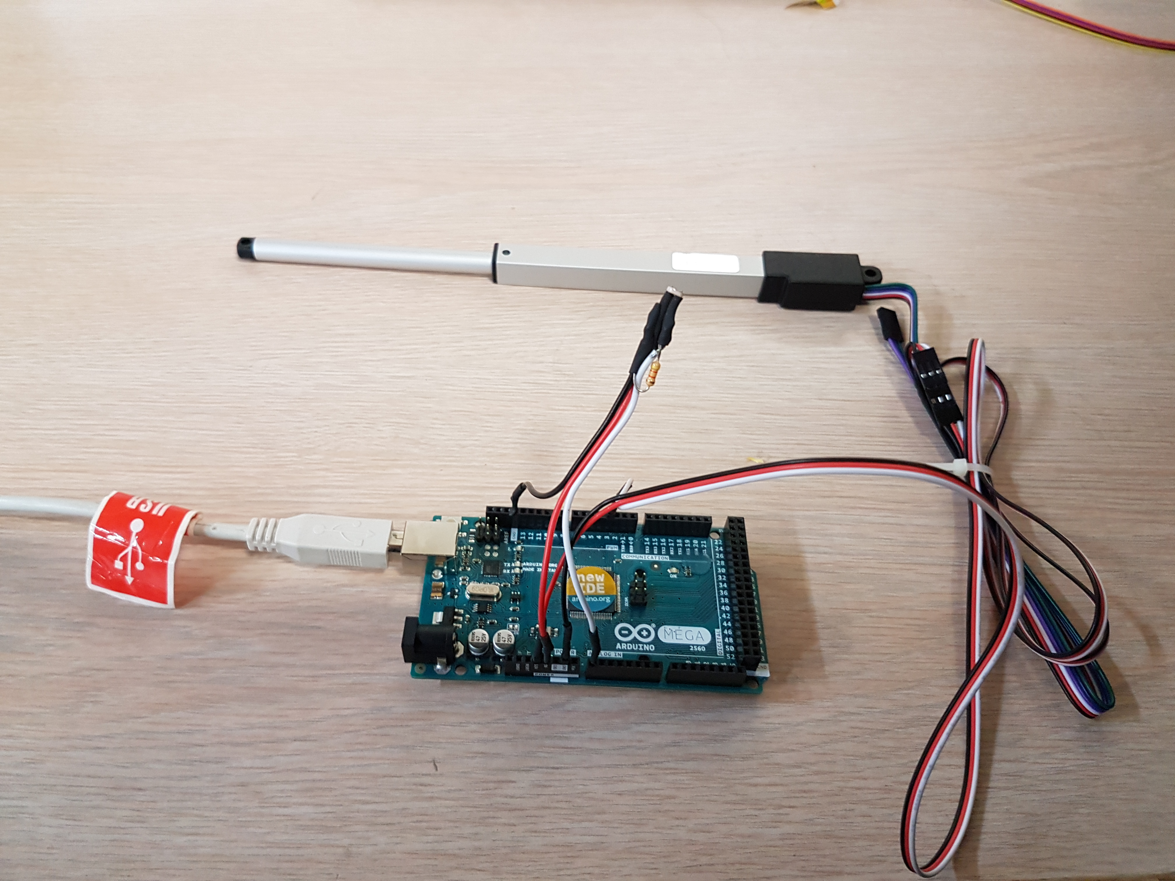 Using a Linear Actuator With Arduino and Photoresistor : 3 Steps ...