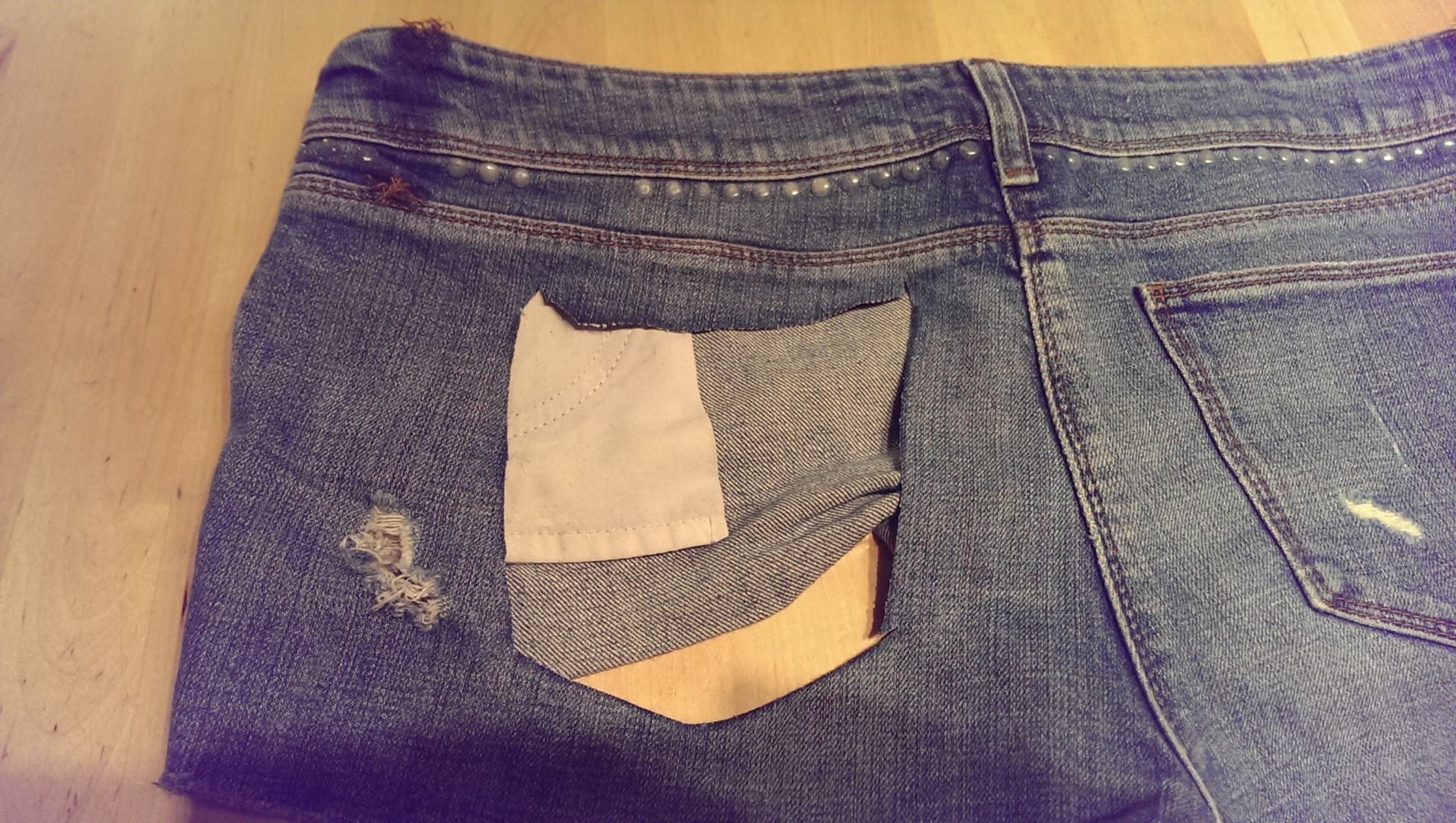 Hanging Wall Pockets From Upcycled Denim : 8 Steps - Instructables