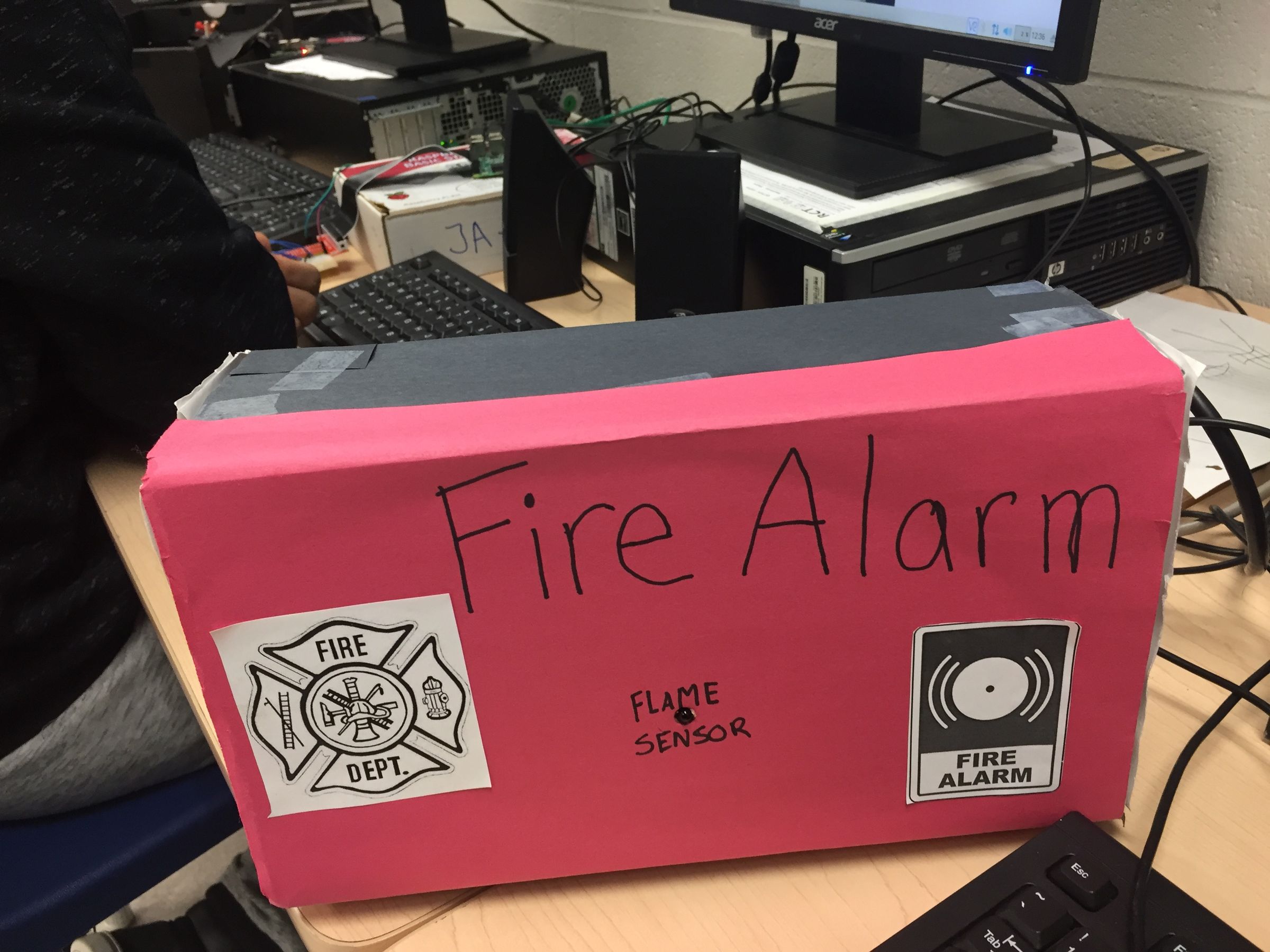 How to Make a RPi Fire Alarm : 4 Steps - Instructables
