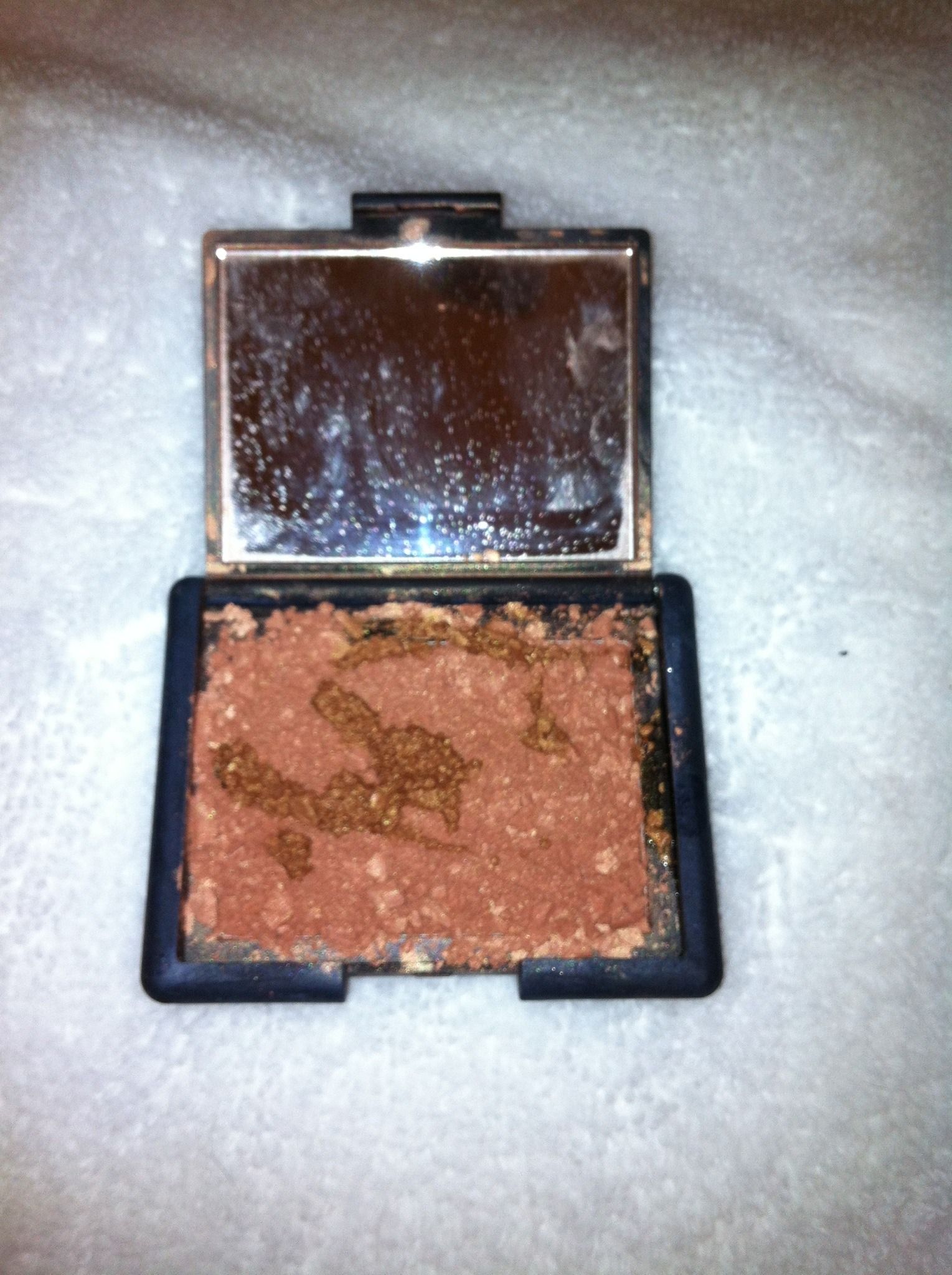How to Repair Broken Makeup : 8 Steps - Instructables