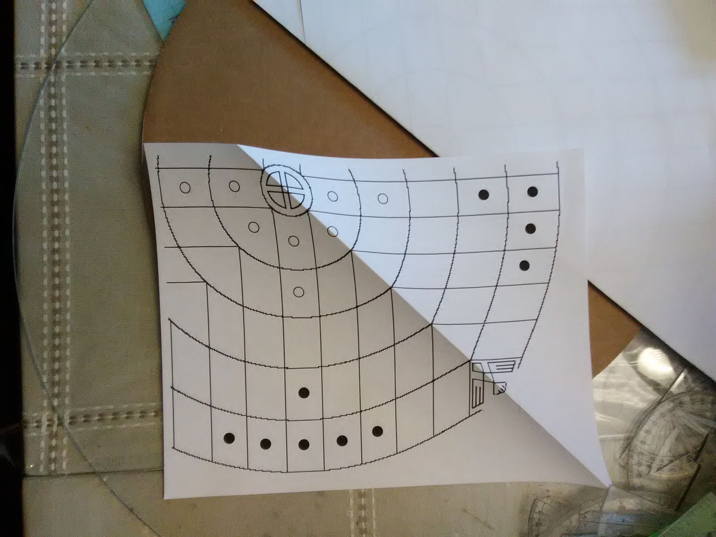 Round Hnefatafl Board : 5 Steps - Instructables
