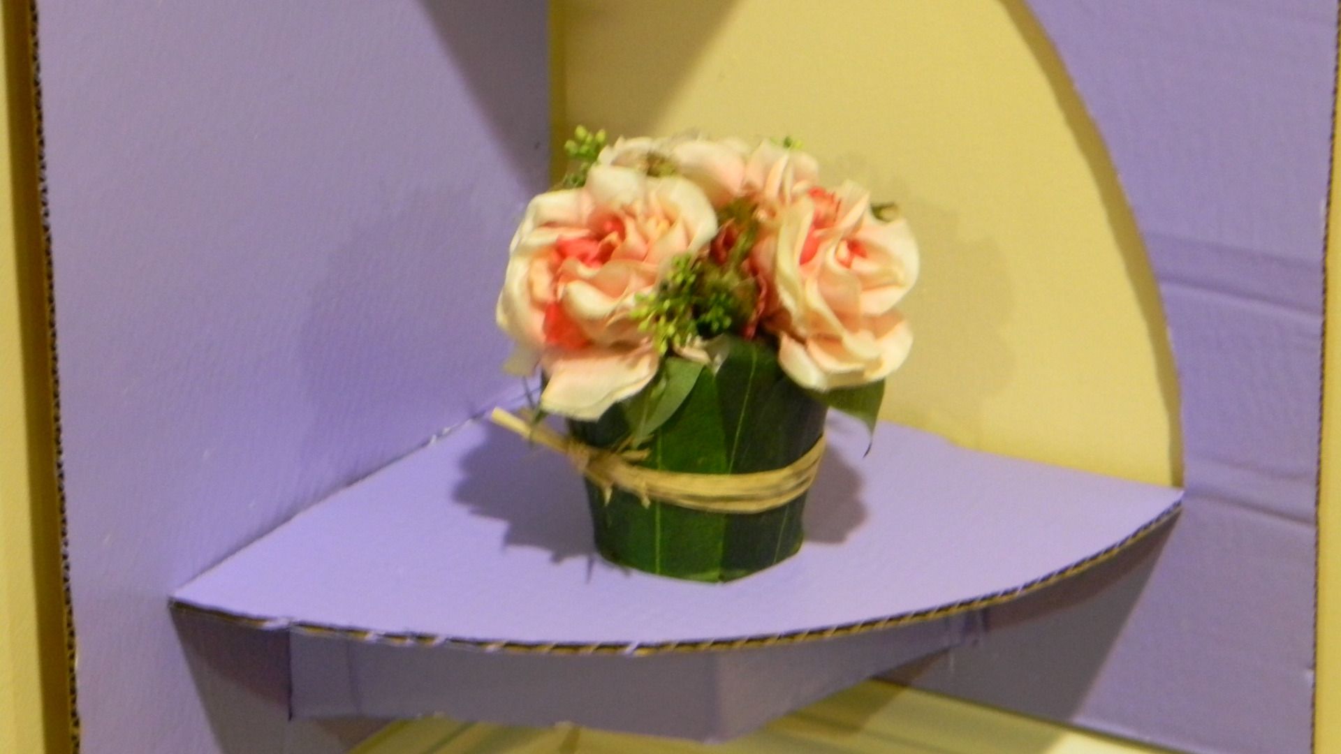 Pop Up Corner Shelf : 5 Steps (with Pictures) - Instructables