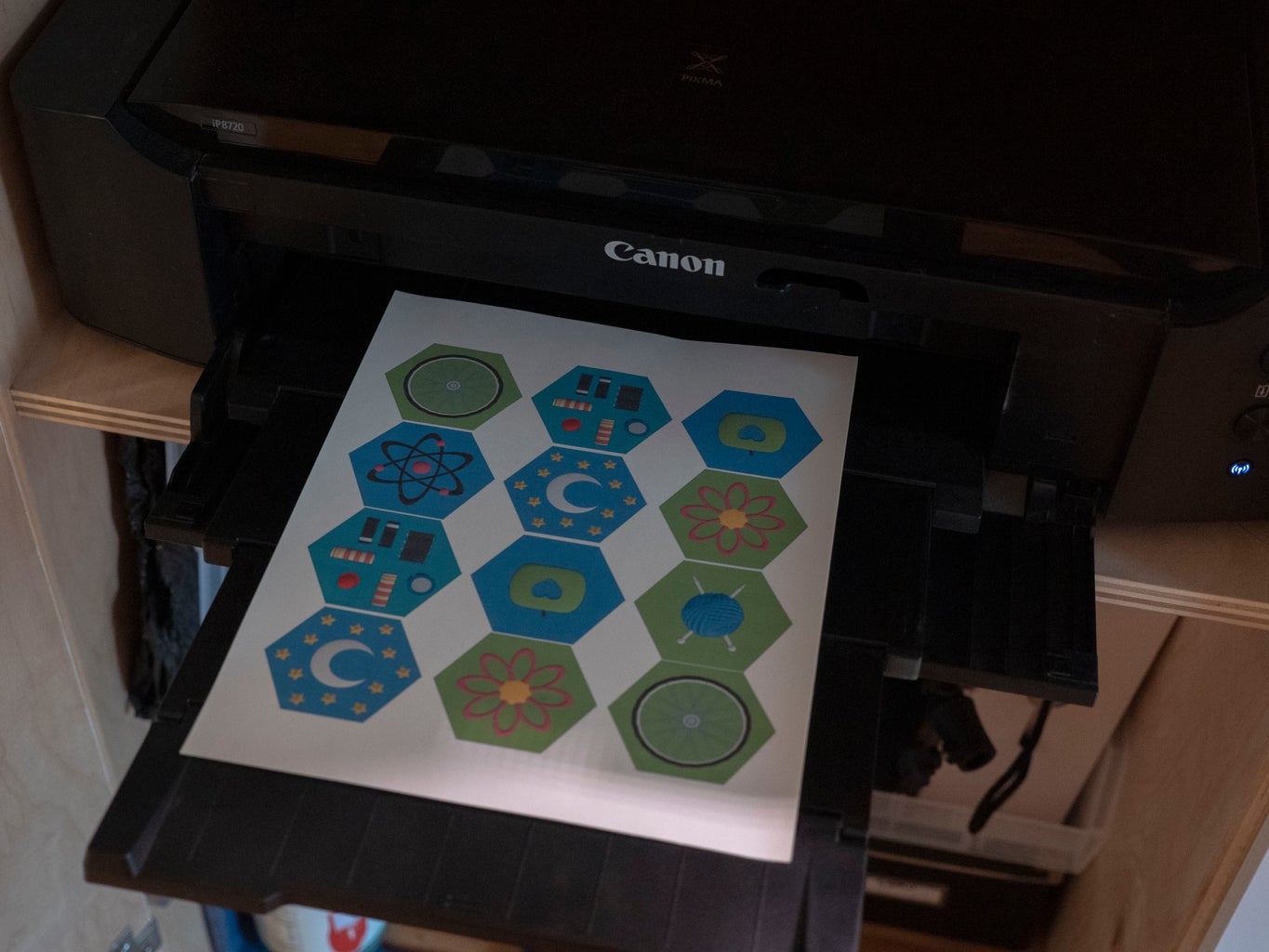 Badges With Tinkercad Codeblocks 6 Steps With Pictures Instructables