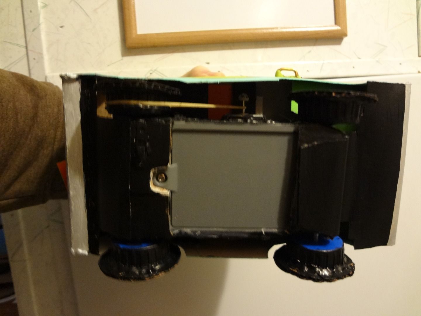 Scooby Doo Cardboard Electric Mystery Machine : 5 Steps - Instructables