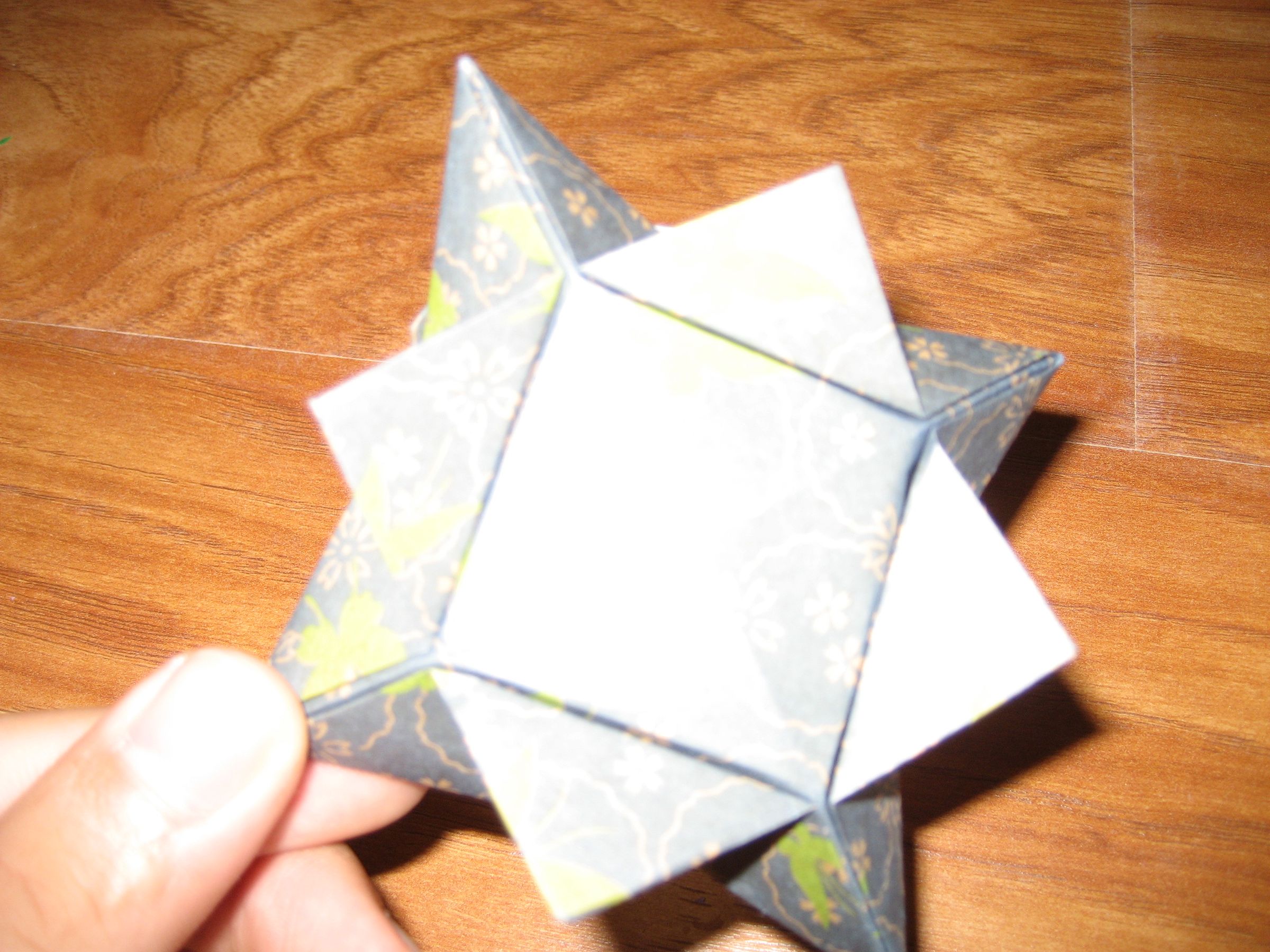 A Fancy Origami Box : 9 Steps - Instructables