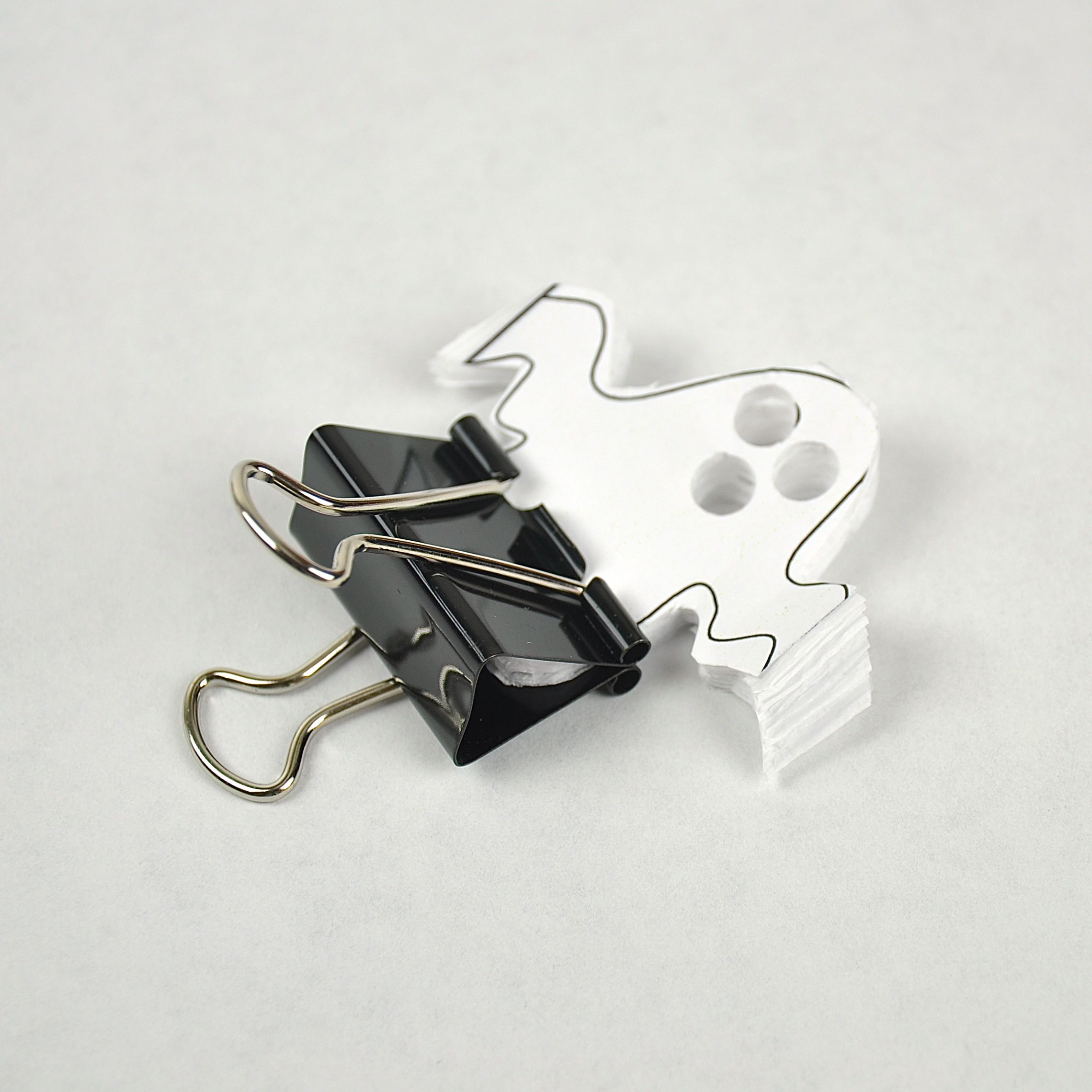 Easy Halloween Paper Chain Streamers : 3 Steps - Instructables