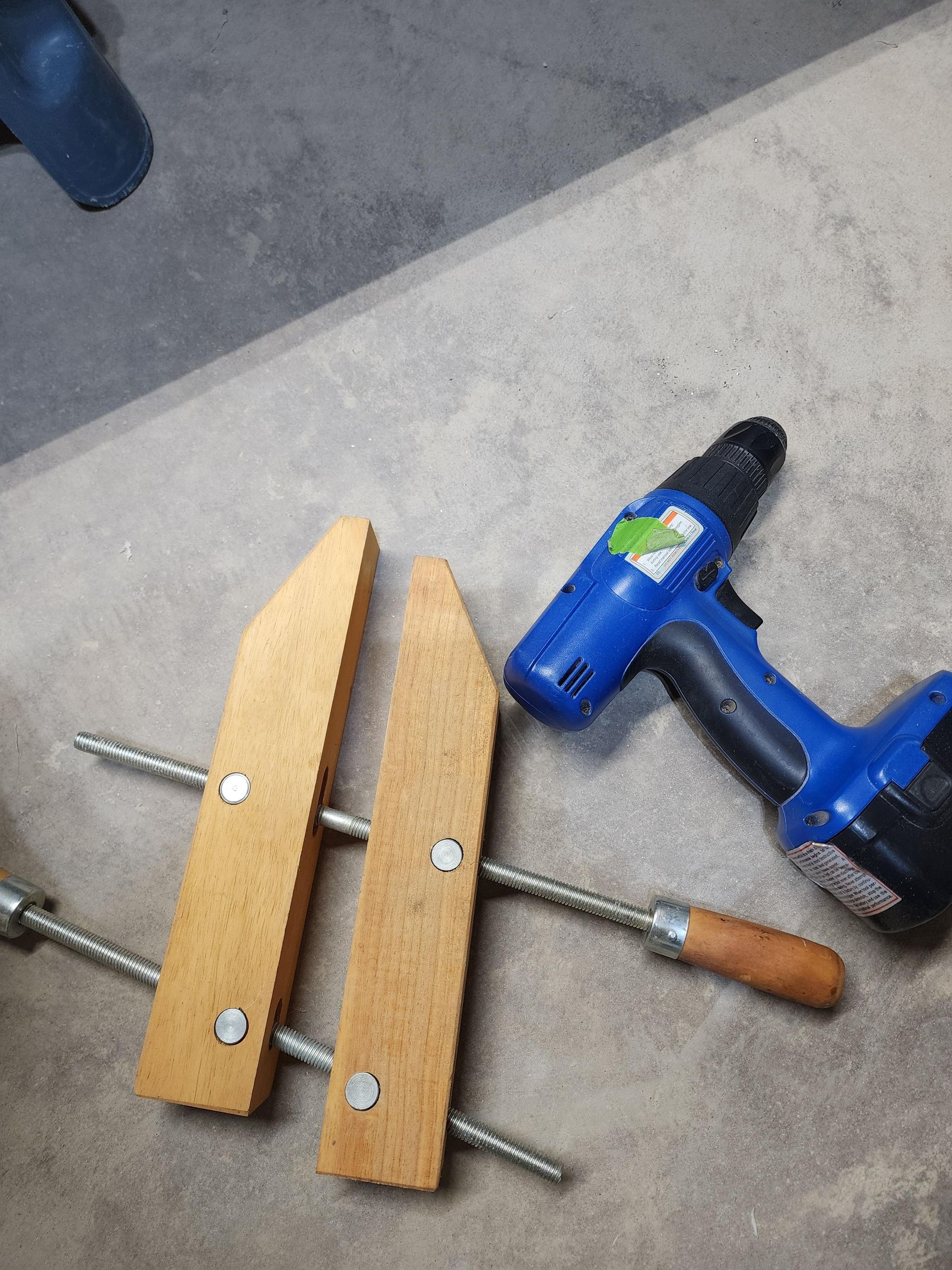 Awl From an Old Drill Bit : 5 Steps (with Pictures) - Instructables