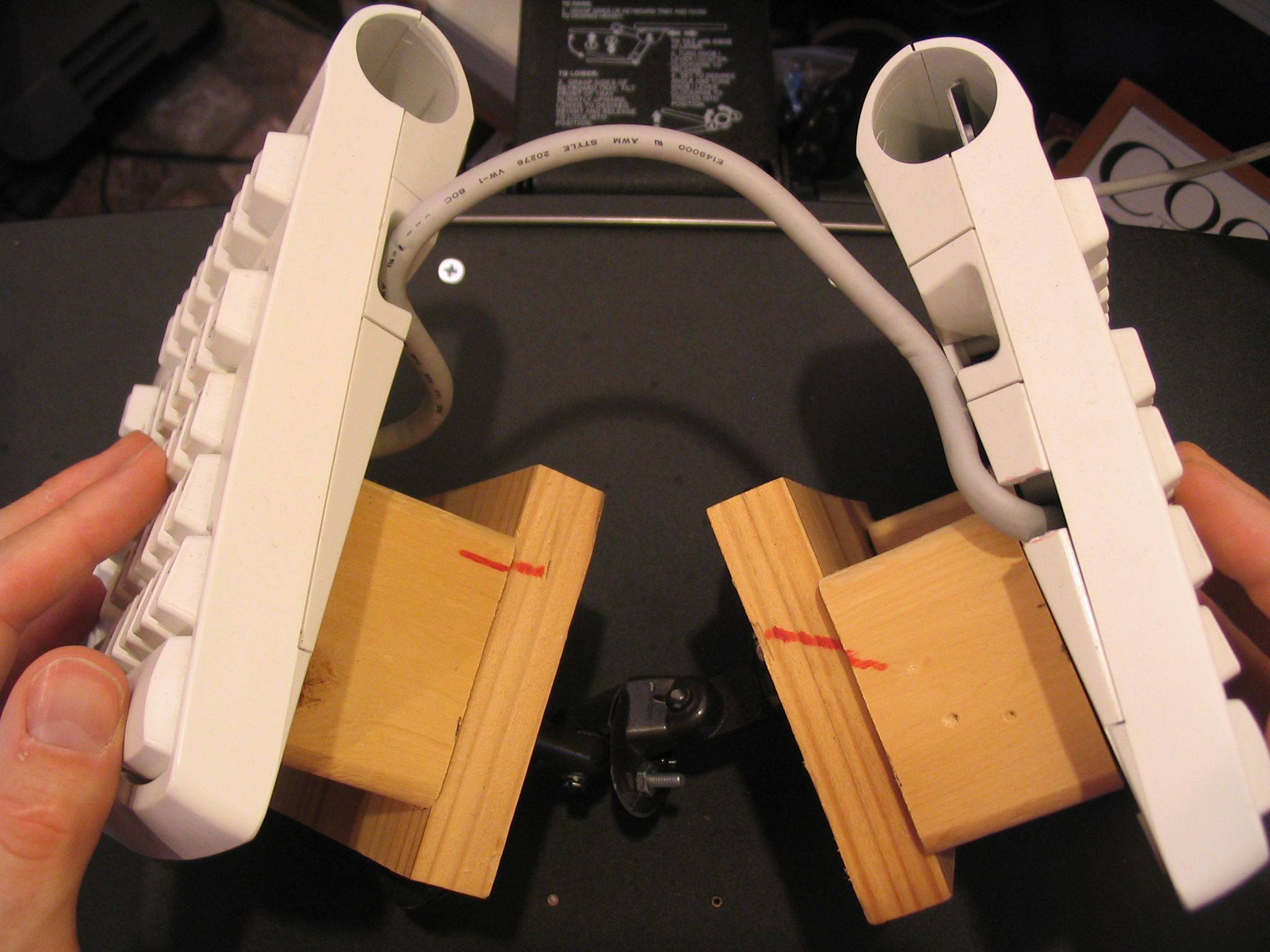 How to Make a Vertical, Ergonomic (tie-fighter) Keyboard : 7 Steps ...