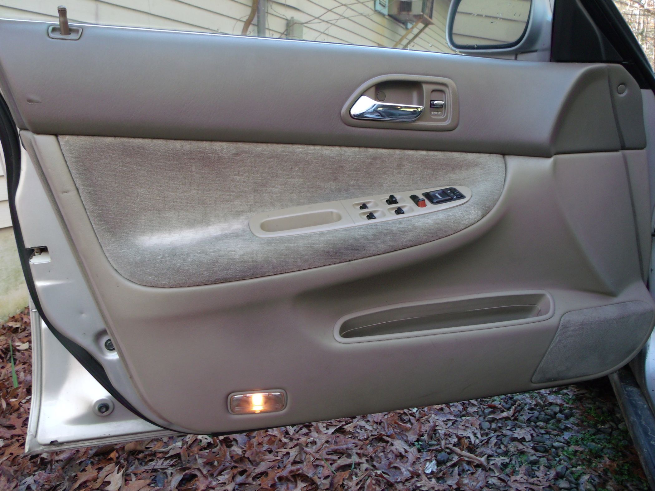 How to Remove Your Car's Door Arm Rest. : 9 Steps - Instructables