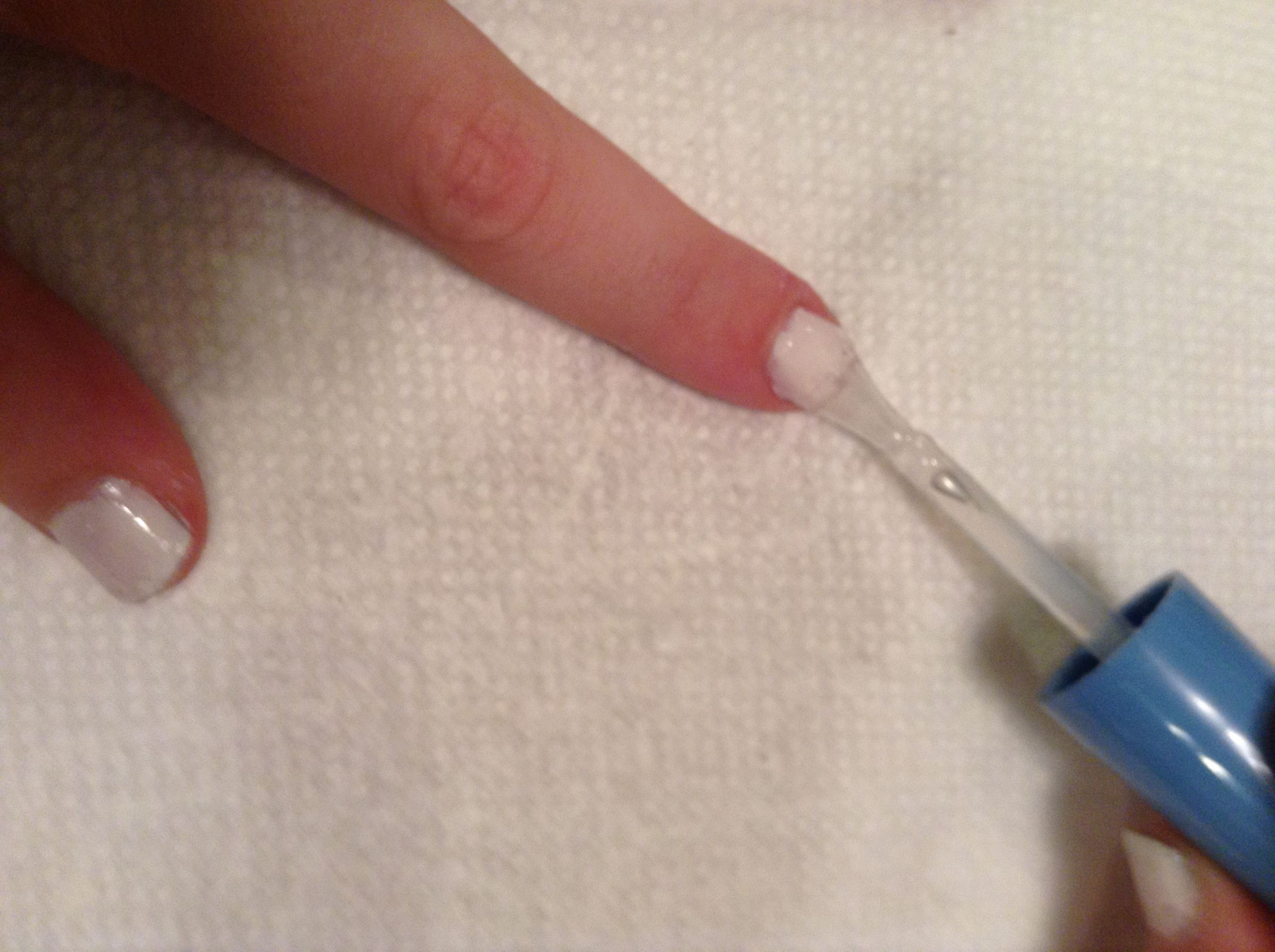 How to Paint Your Fingernails : 10 Steps (with Pictures) - Instructables