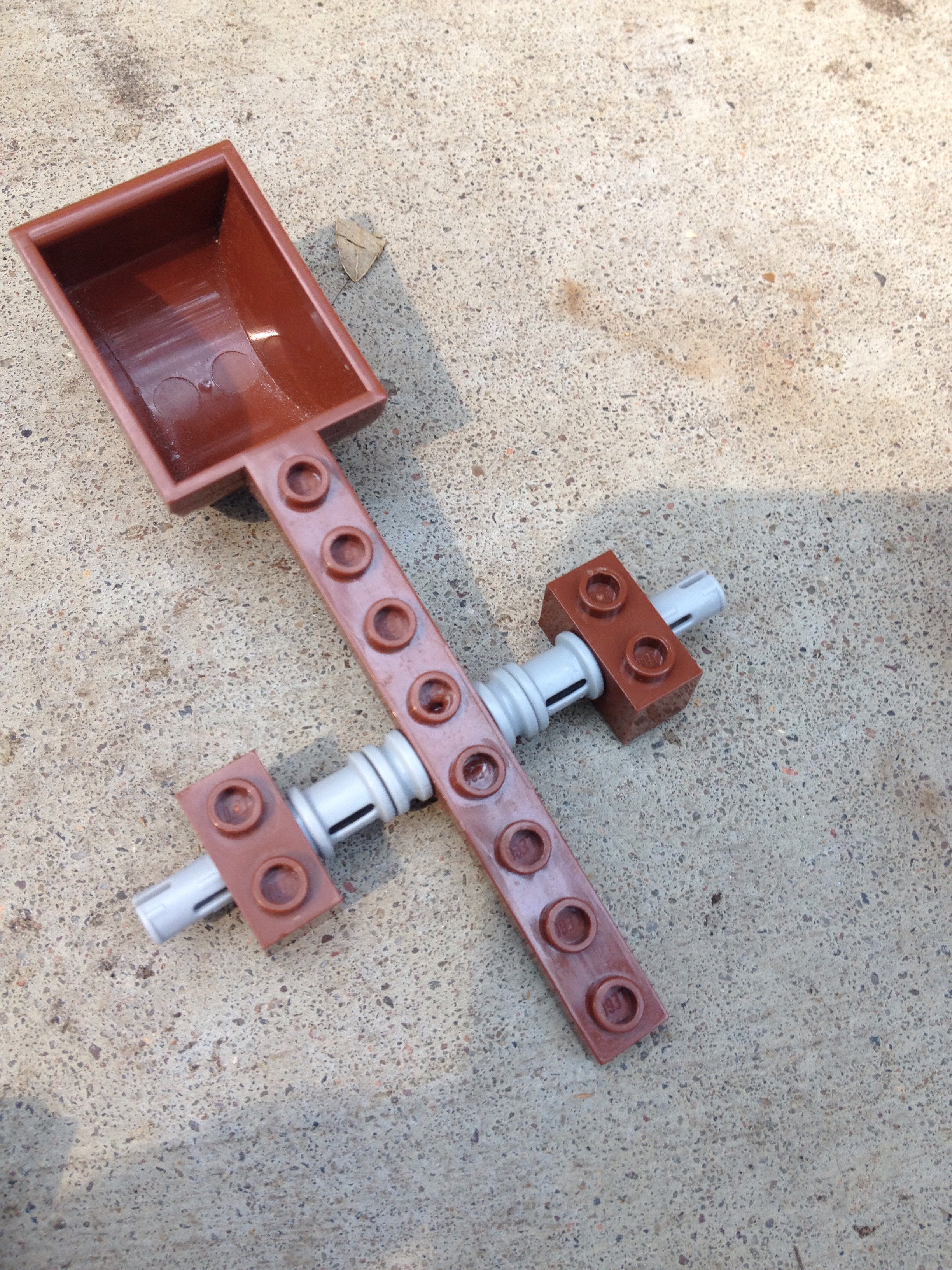 Lego Catapult : 4 Steps - Instructables