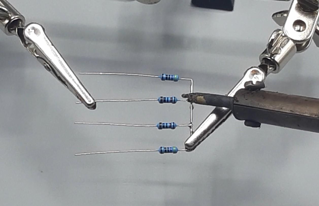 Simple Flip Flop Circuit : 8 Steps (with Pictures) - Instructables