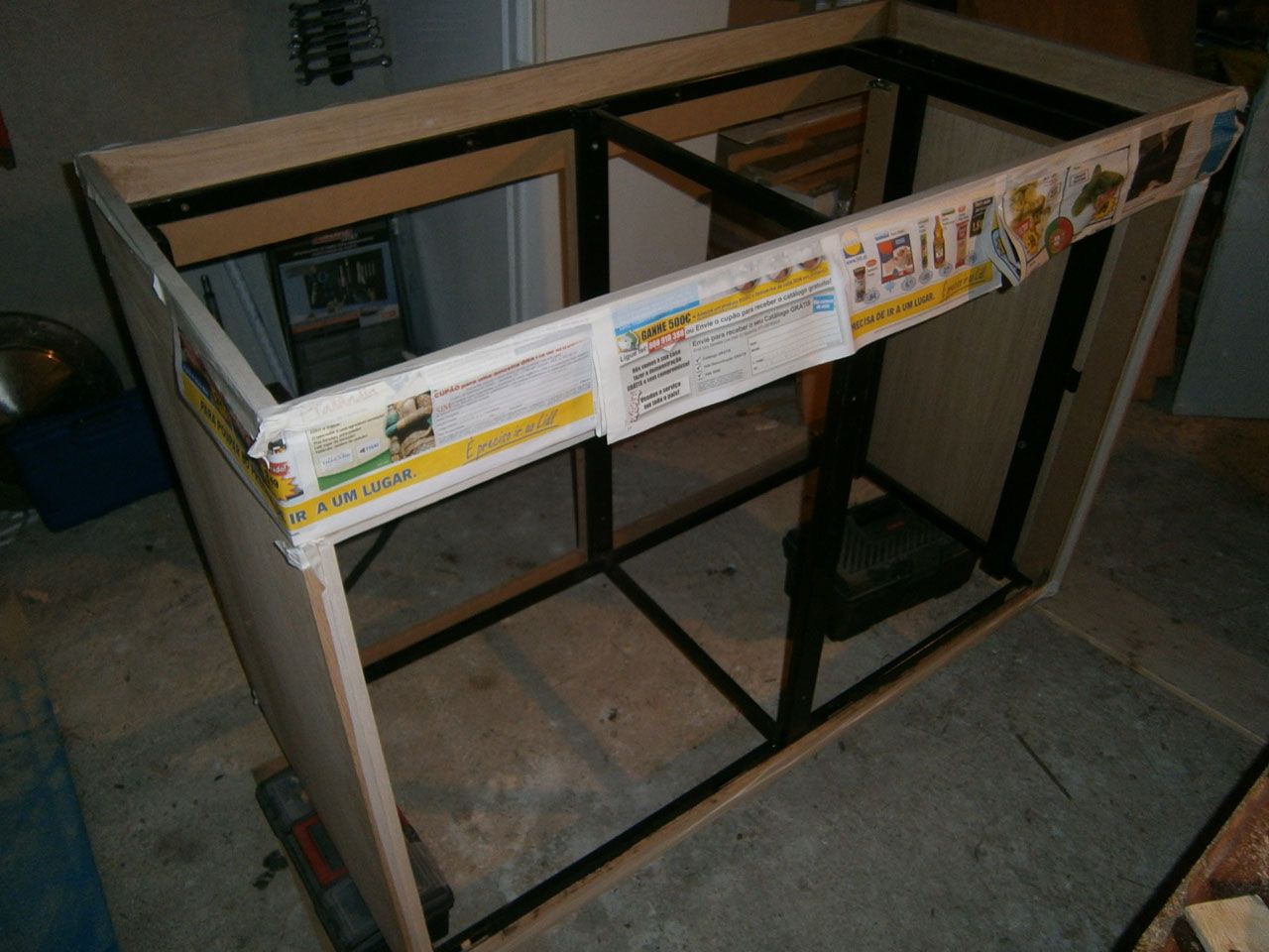 Build an Aquarium That Looks Good on Any Living Room : 24 Steps (with ...