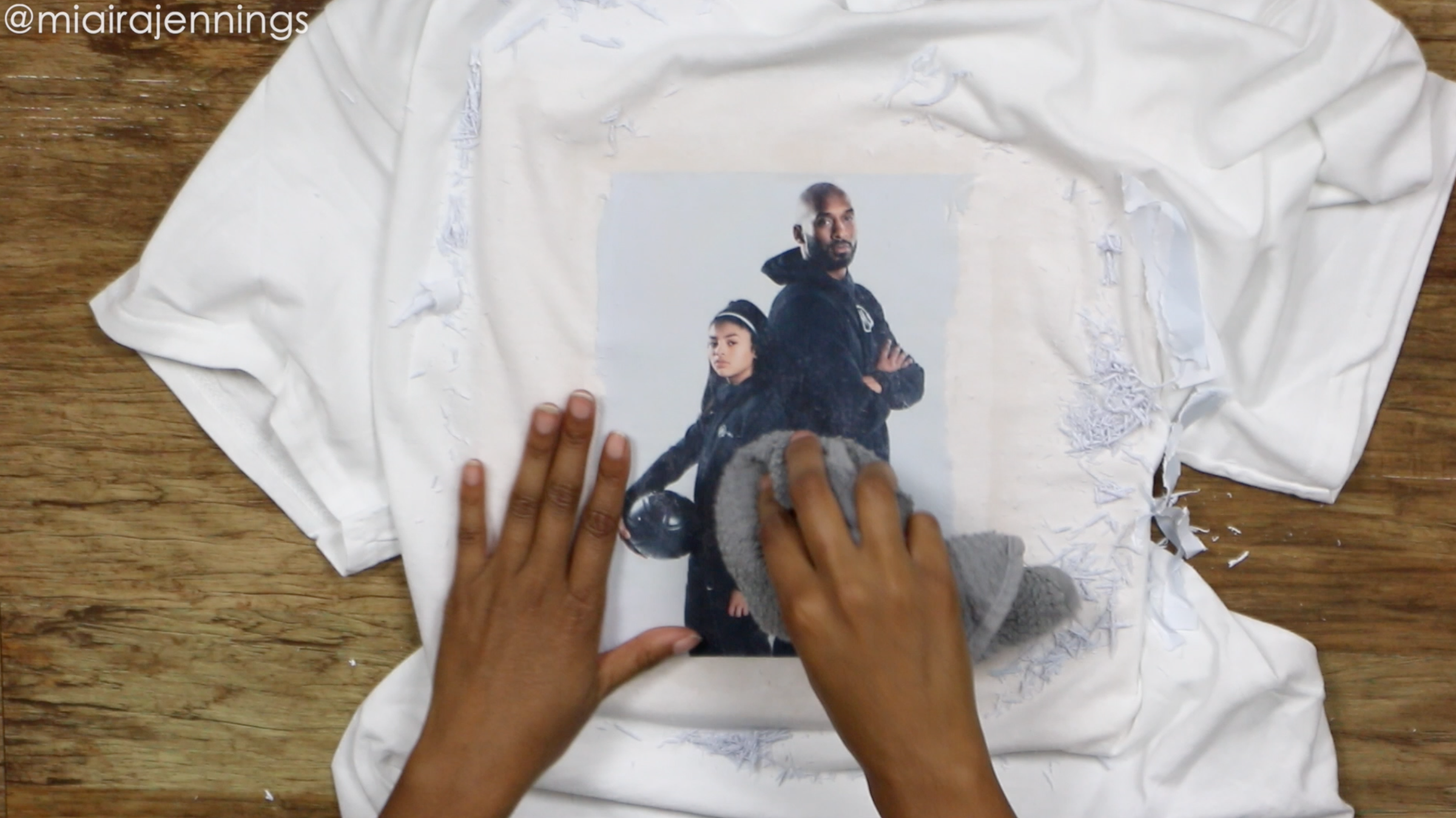 How to Easily Transfer a Printed Image to Fabric (Without Transfer ...