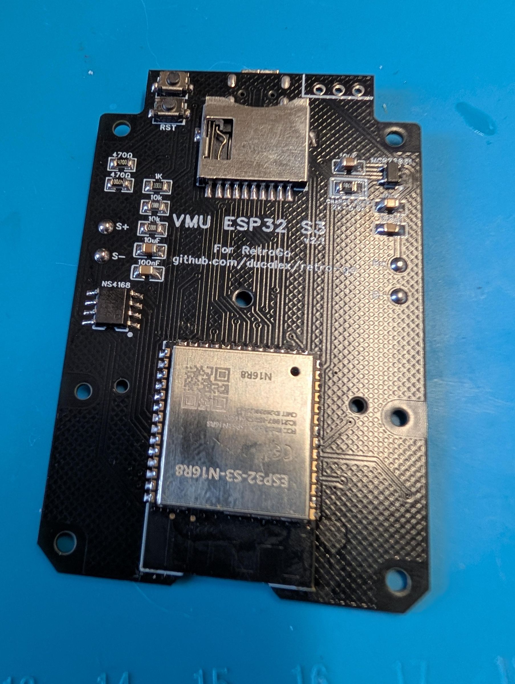 ESP32 VMU Handheld Console - Yes, It Plays Doom! : 11 Steps (with ...