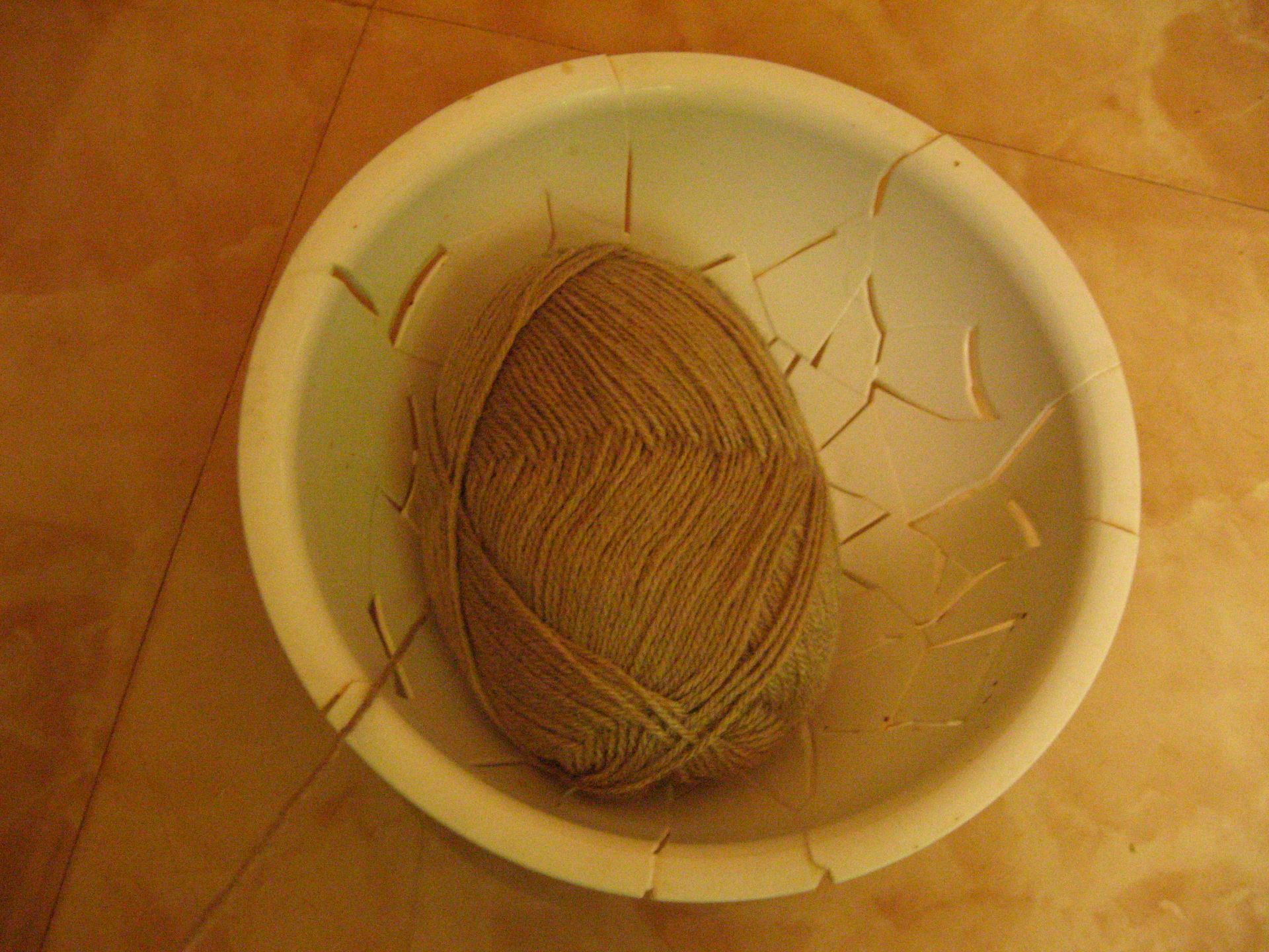 How to Weave a Small Table Mat With Home Made Loom : 13 Steps (with ...