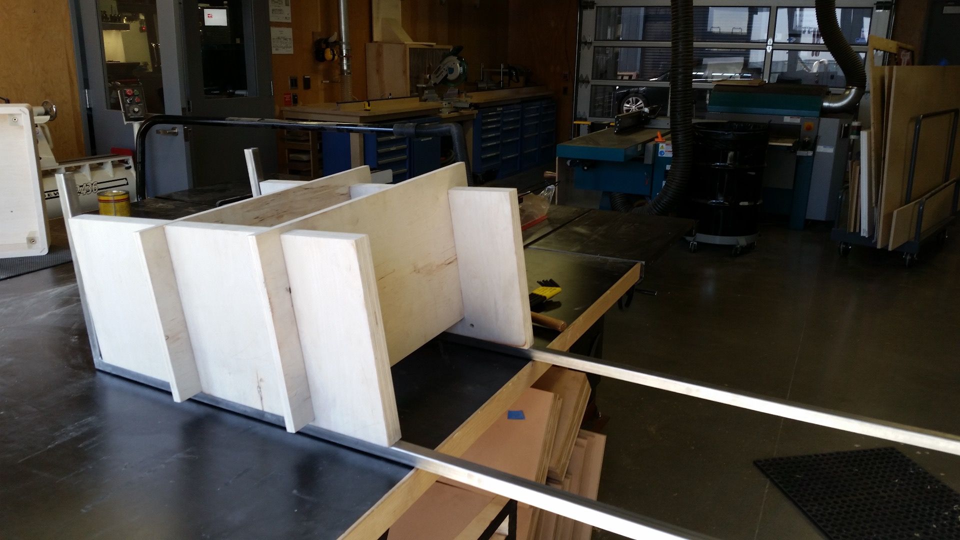 Minimalist Leaning Bookshelf (shelves Slot in From Behind) : 14 Steps ...