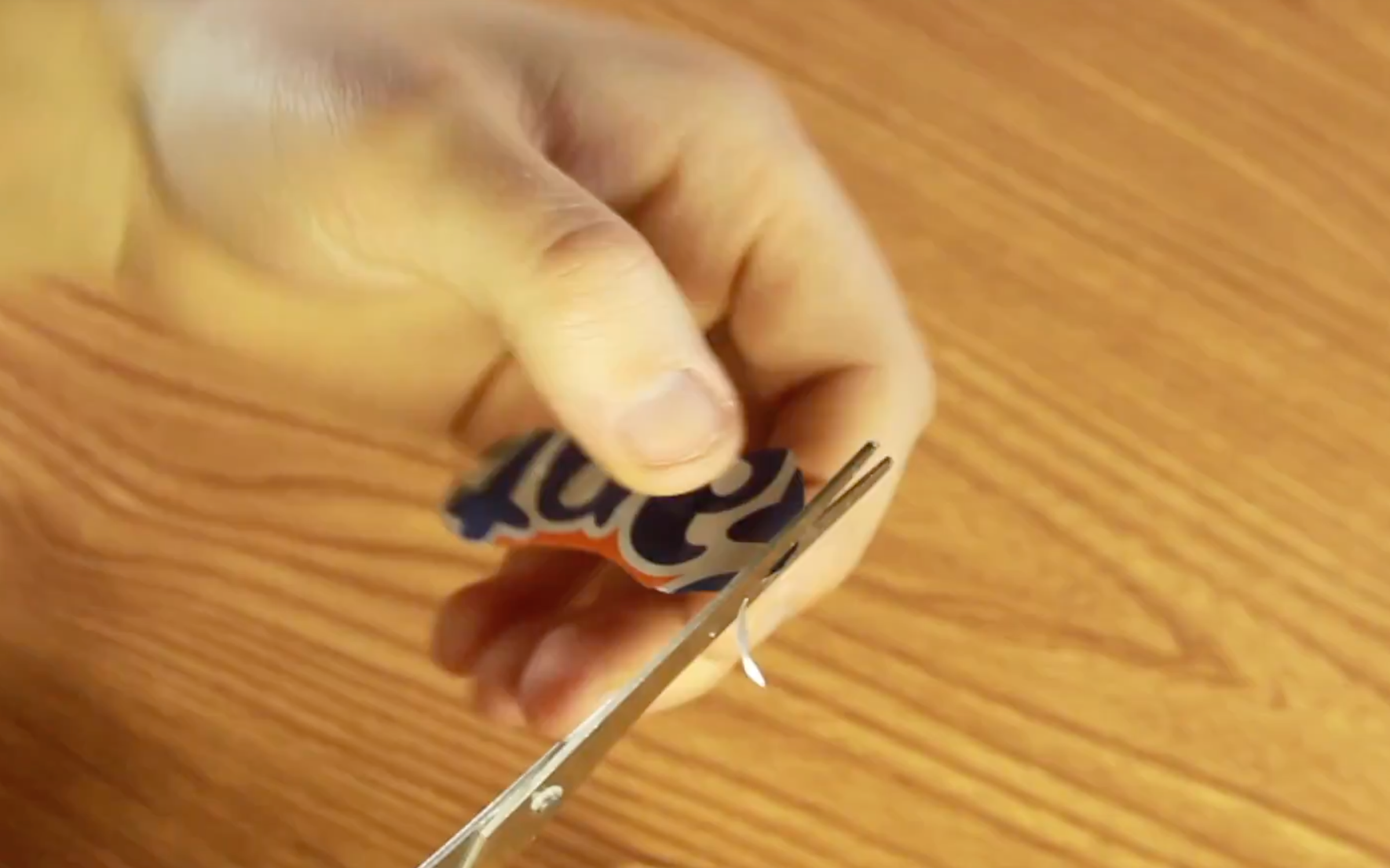 HOW TO MAKE FANTA FAN : 4 Steps - Instructables