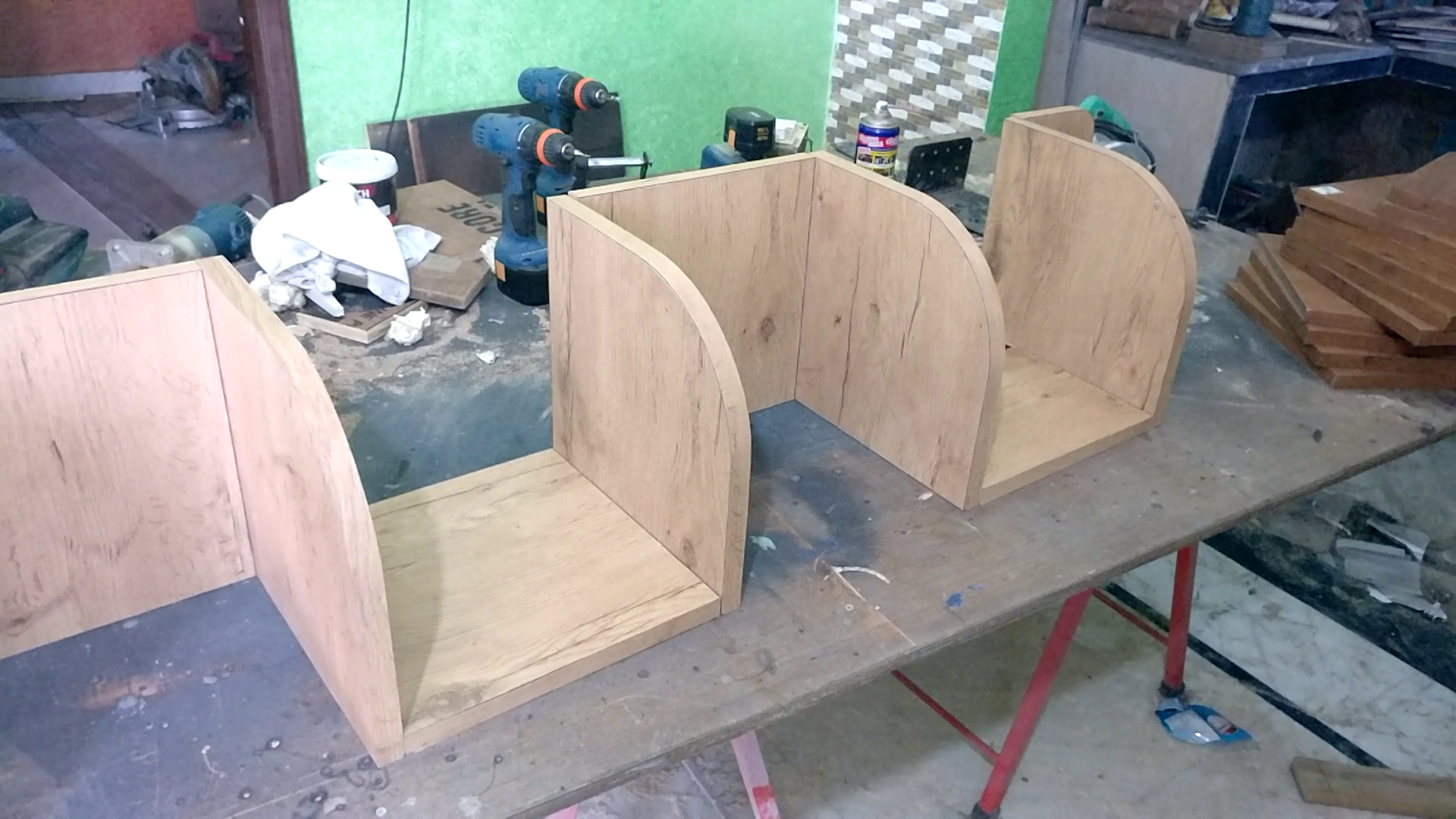 DIY Corner Shelves : 8 Steps (with Pictures) - Instructables