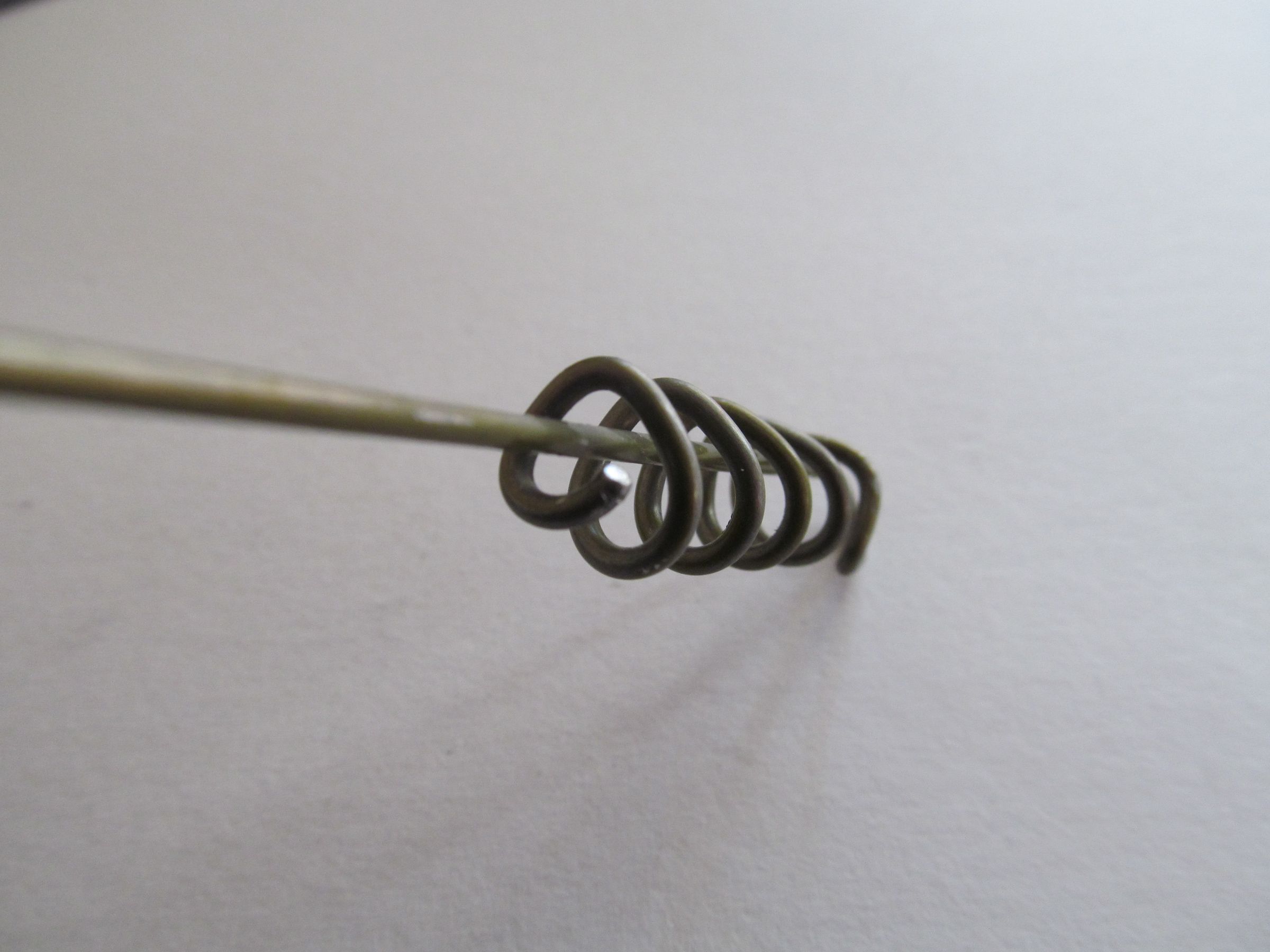 Fish Bone - Knotless Gear Tie : 8 Steps (with Pictures) - Instructables