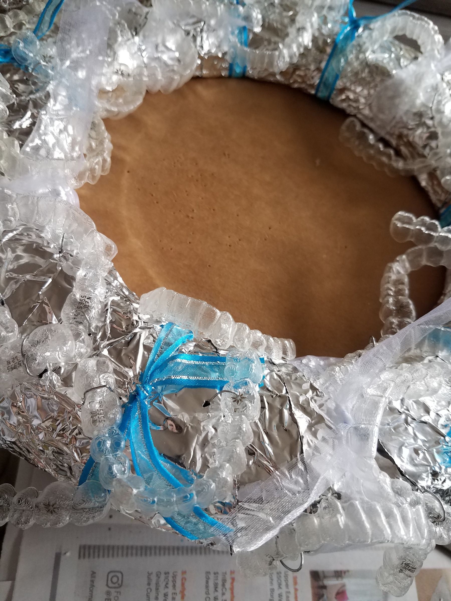 Invisalign Tray Holiday Wreath : 4 Steps - Instructables