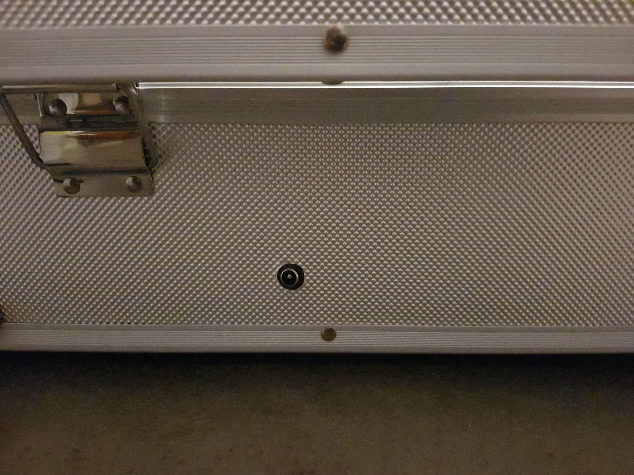 Portable Electronic Laboratory : 16 Steps - Instructables