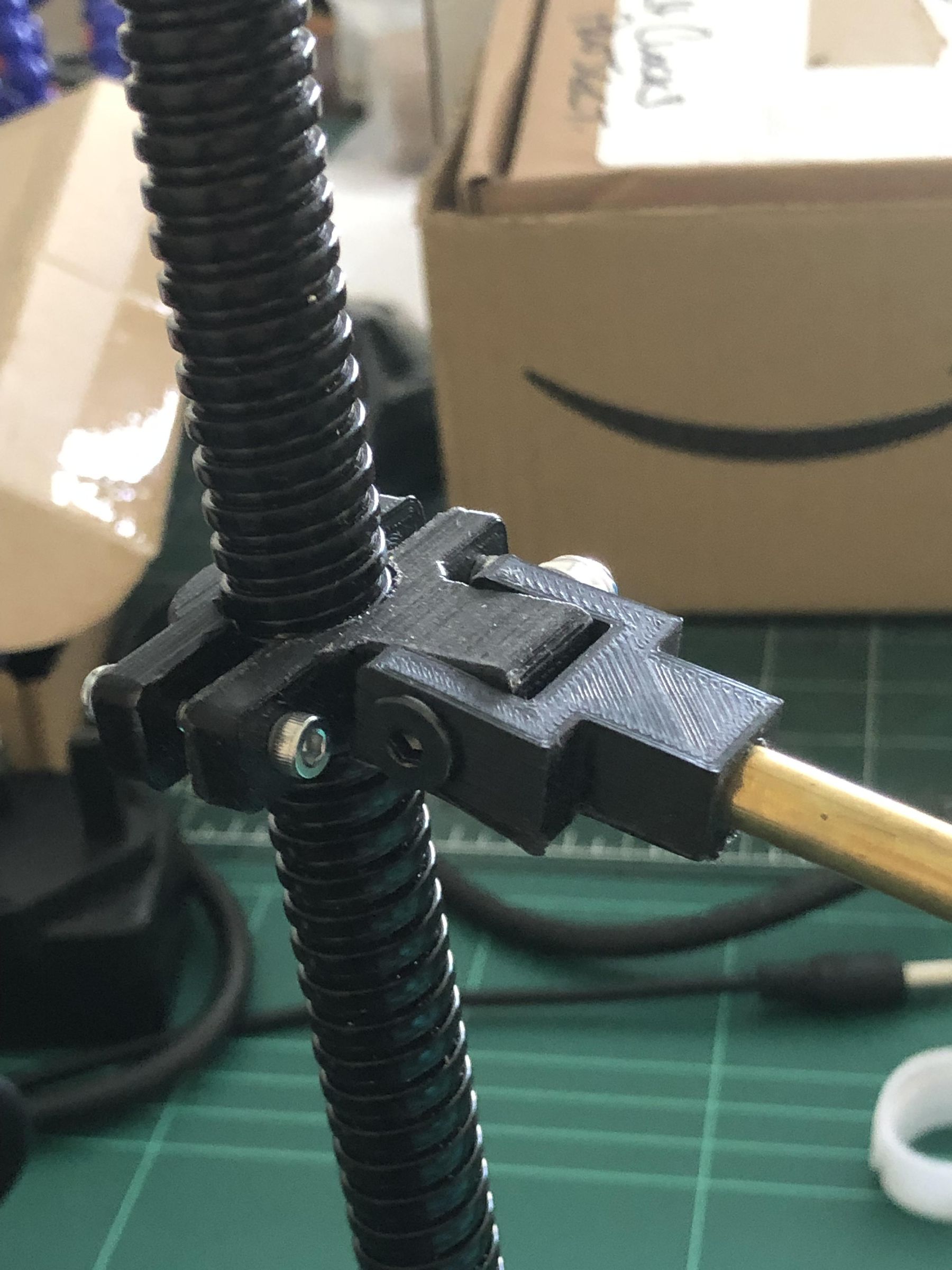 Ultimate Desktop LED Lamp, With Gooseneck Arm, Helping Hands and ...