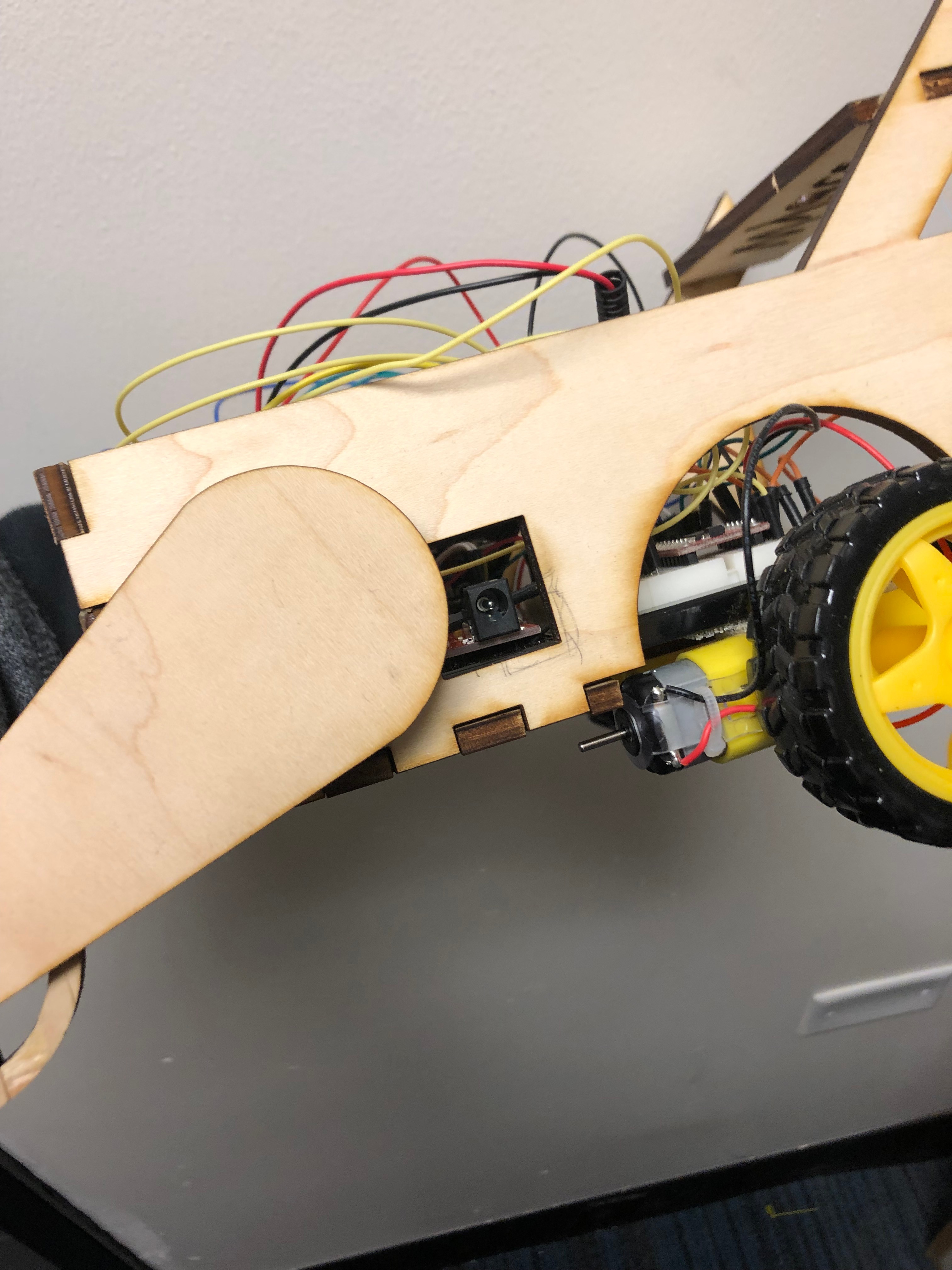 Laser Cut Arduino Car : 4 Steps - Instructables