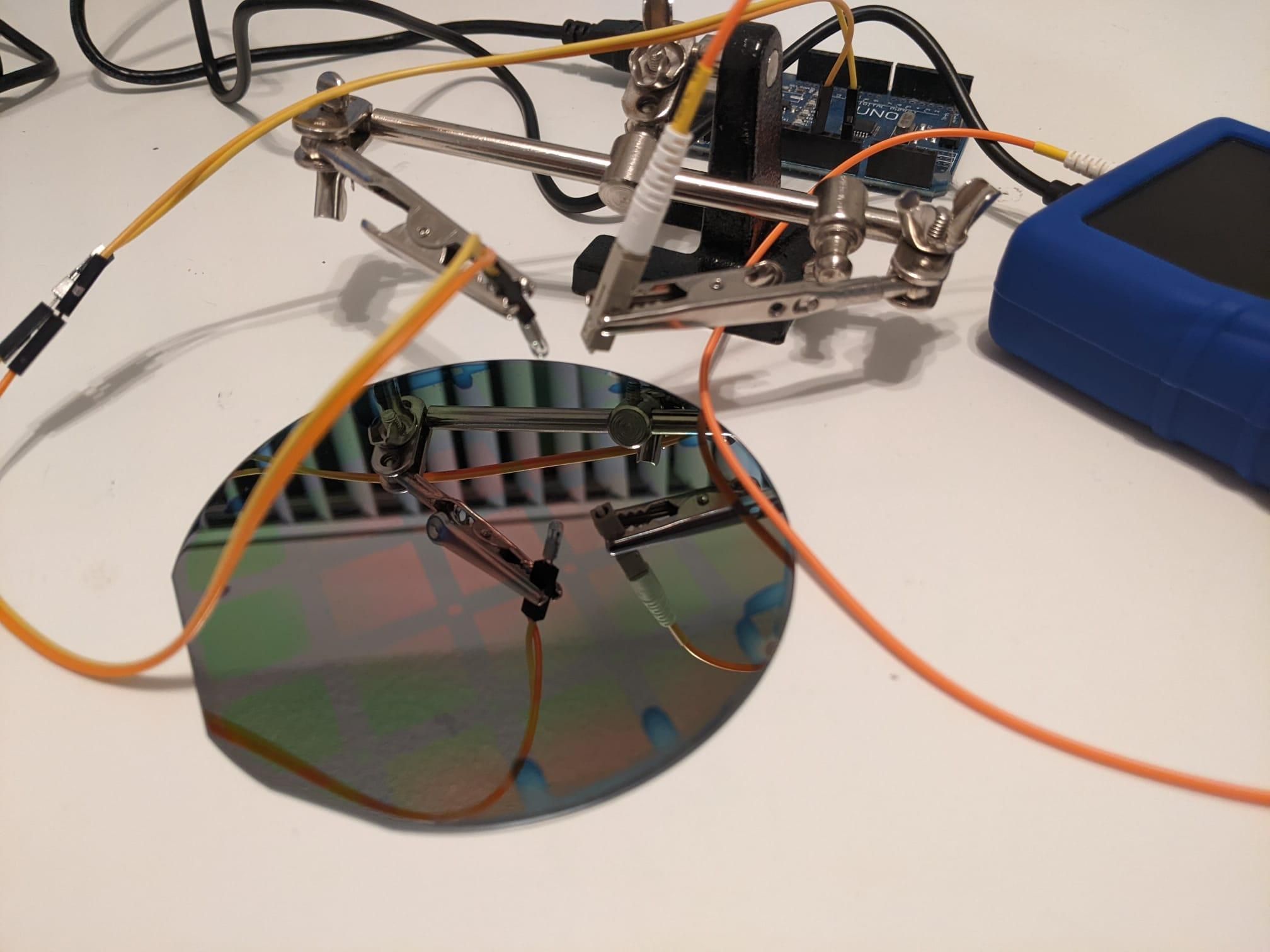 Thin Film Interference Demonstration With a Spectrometer : 4 Steps - Instructables