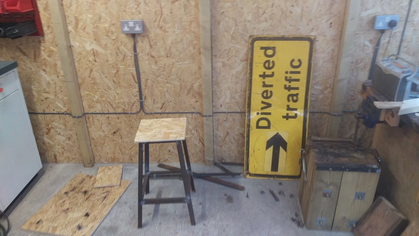 Make a Simple Welded Bar Stool : 11 Steps (with Pictures) - Instructables
