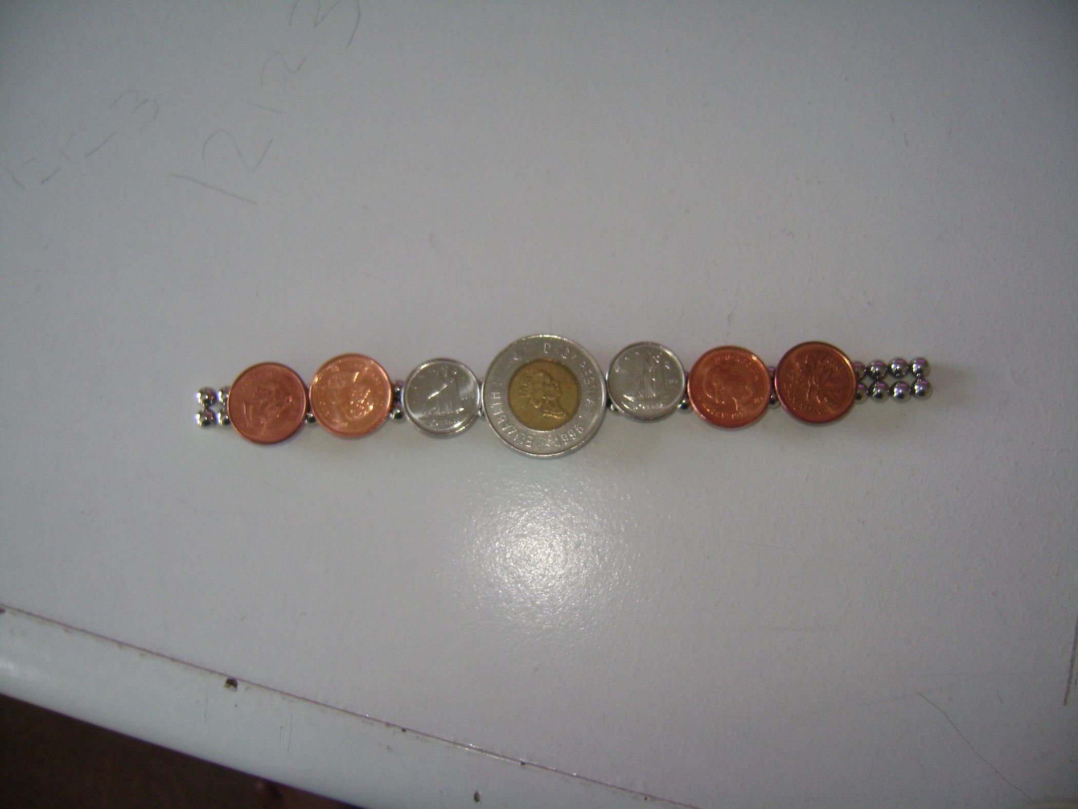How to Make a Cool and Neat Money Watch , (change Holder) : 3 Steps ...