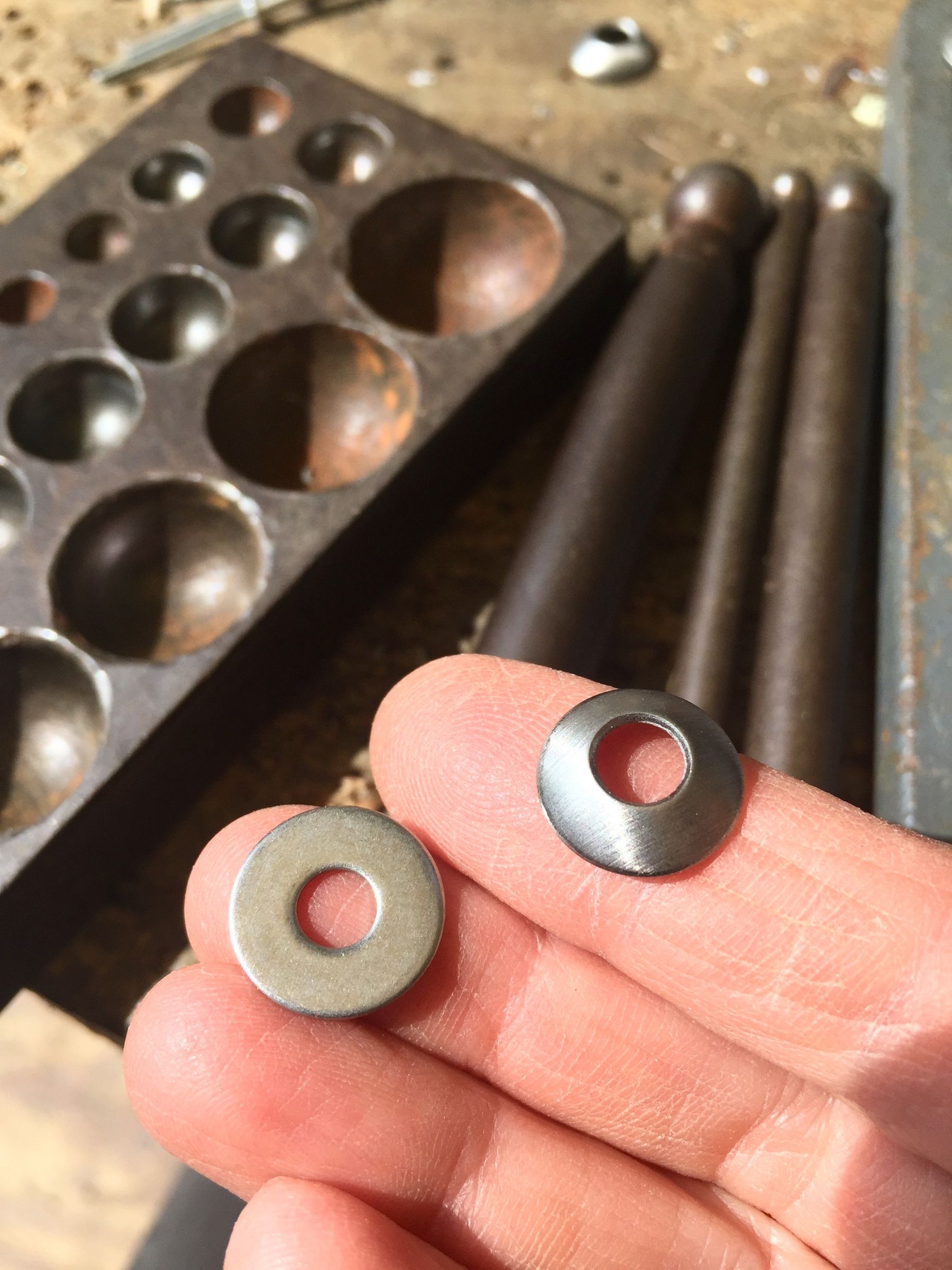 Recycled Metal Bug : 14 Steps (with Pictures) - Instructables