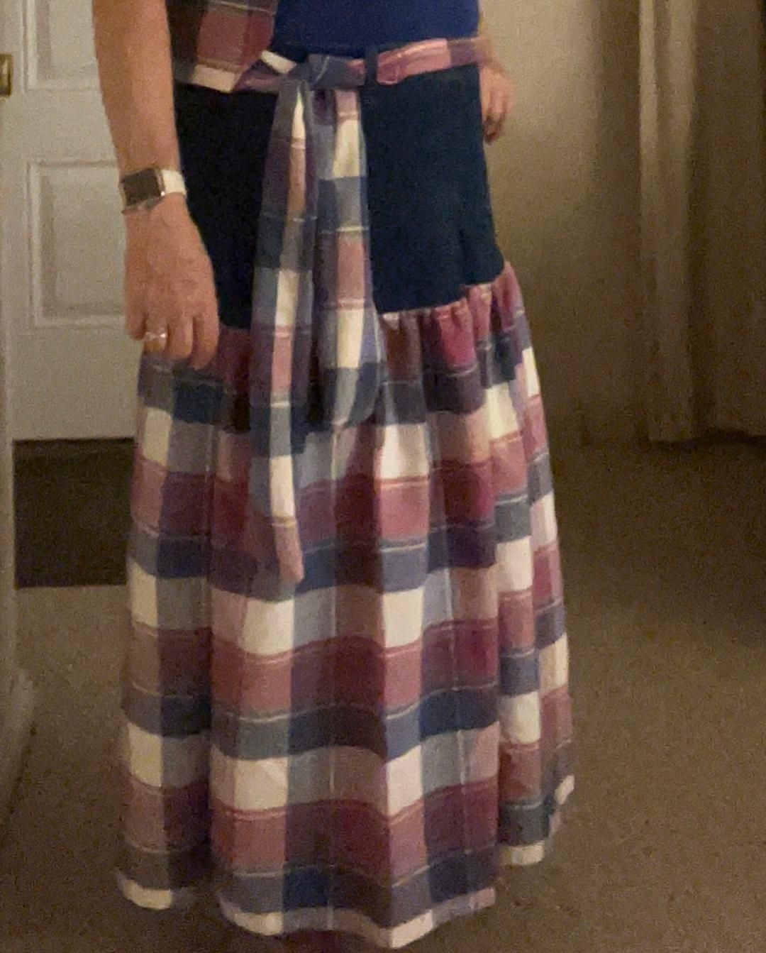 No-Pattern 4-Piece Outfit! : 22 Steps (with Pictures) - Instructables