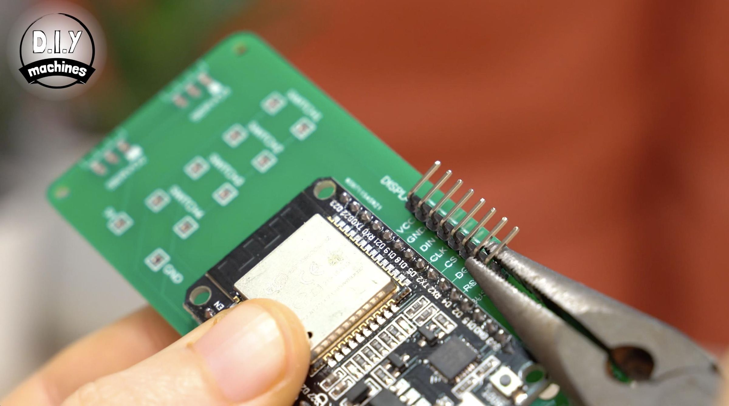 WeatherBot - a Motorised Weather Machine | 3D Printable, ESP32 ...