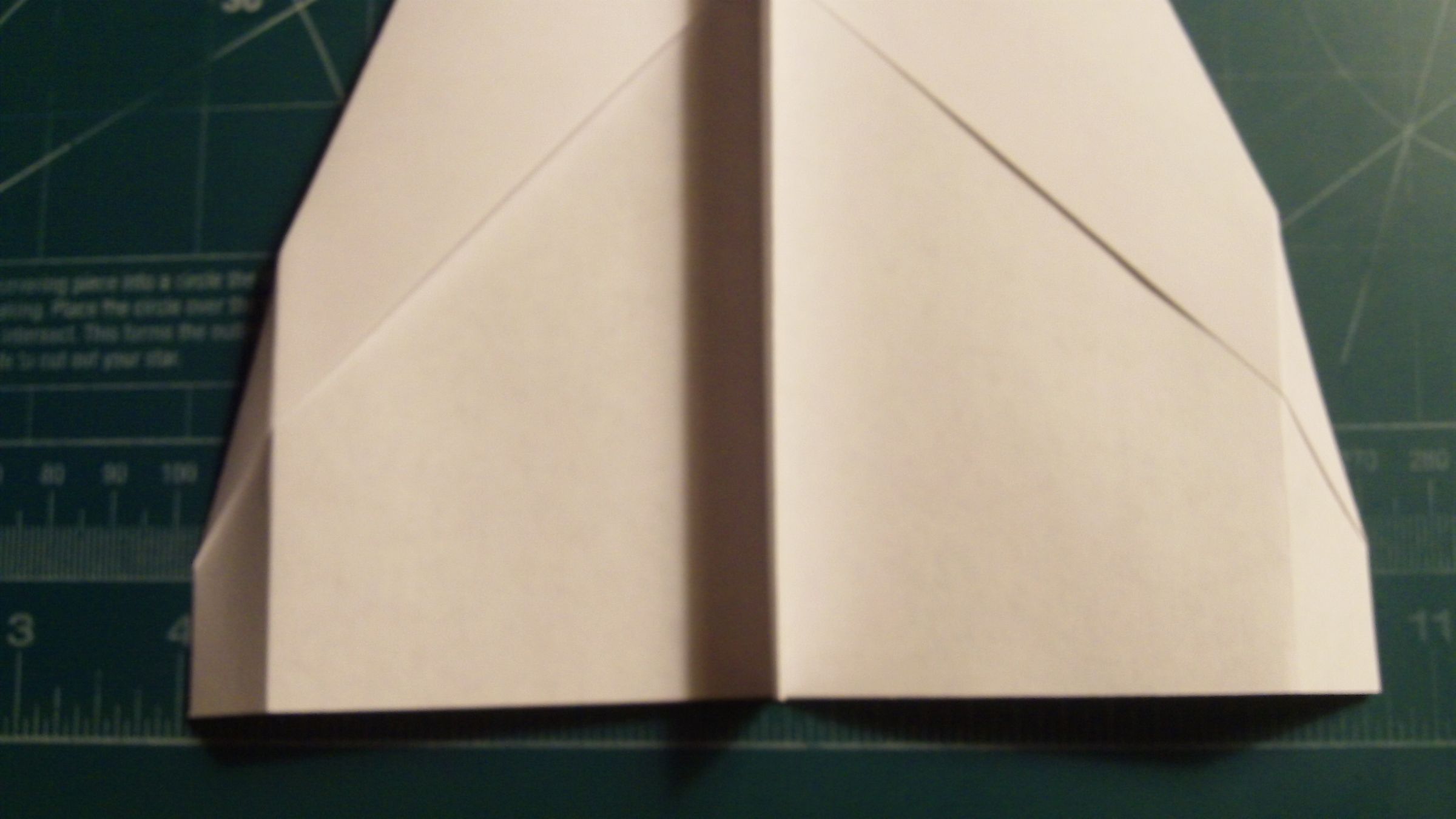 How to Make the Dagger Paper Airplane : 6 Steps - Instructables