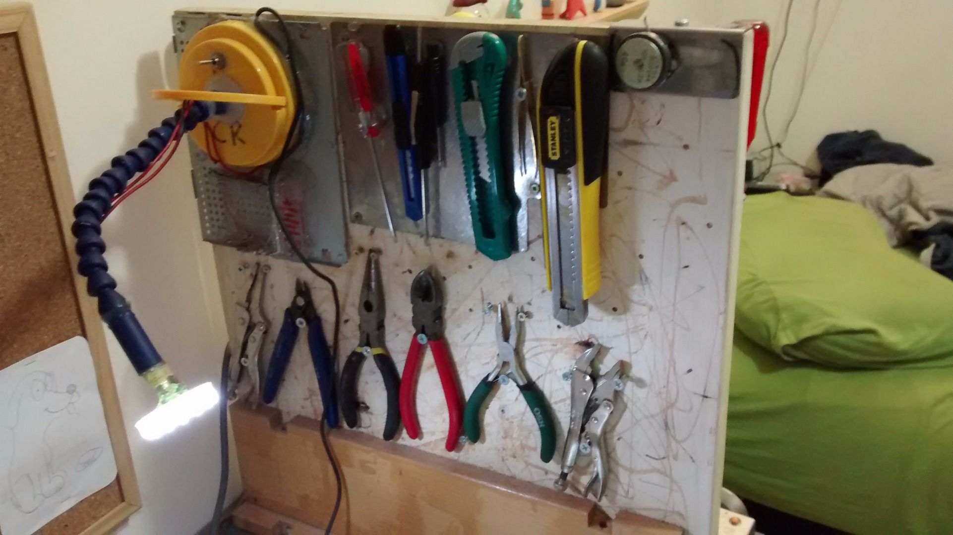 DIY 24 LED Spotlight - Instructables