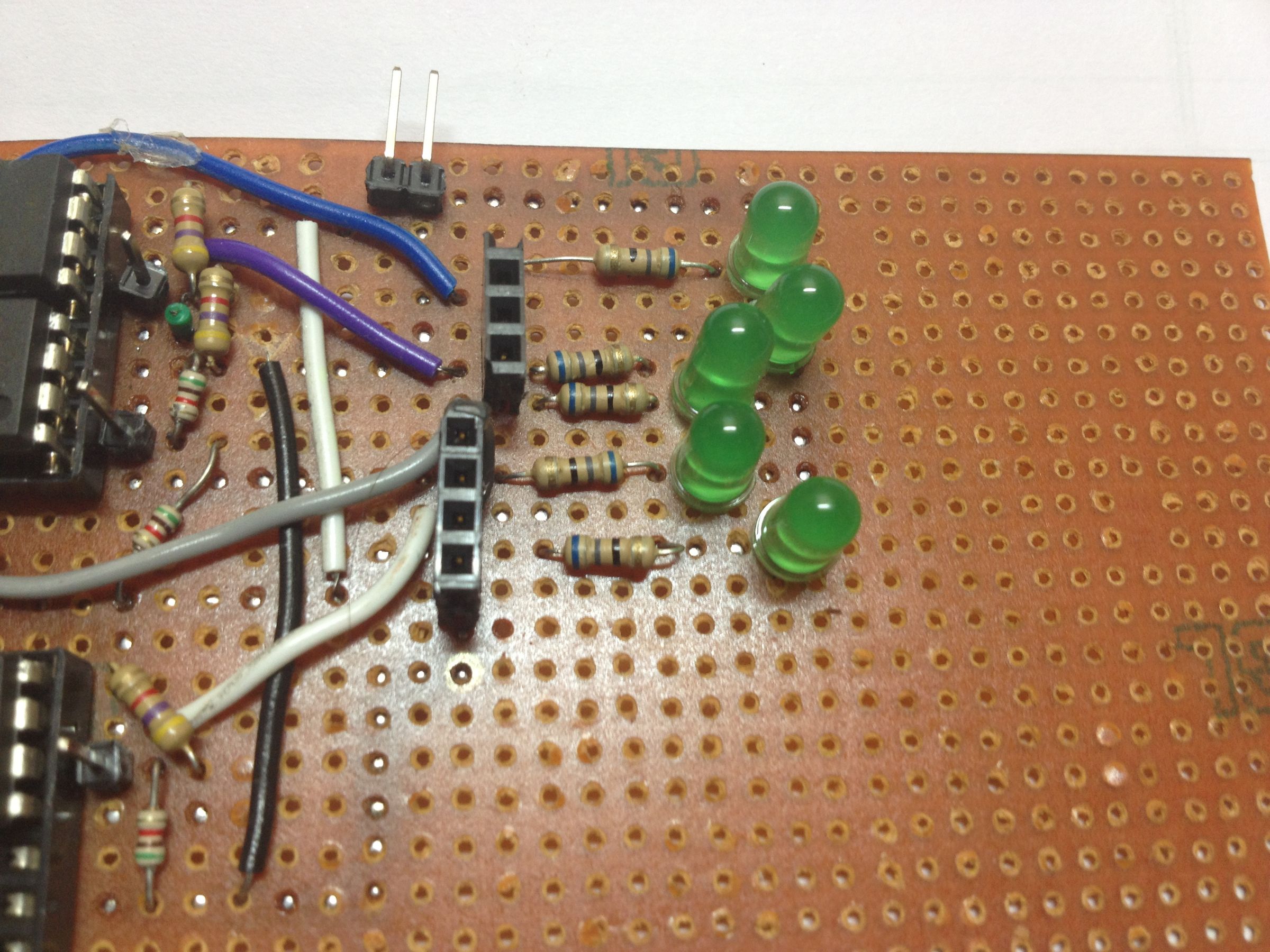 DIY Line Follower Sensor Array : 5 Steps - Instructables
