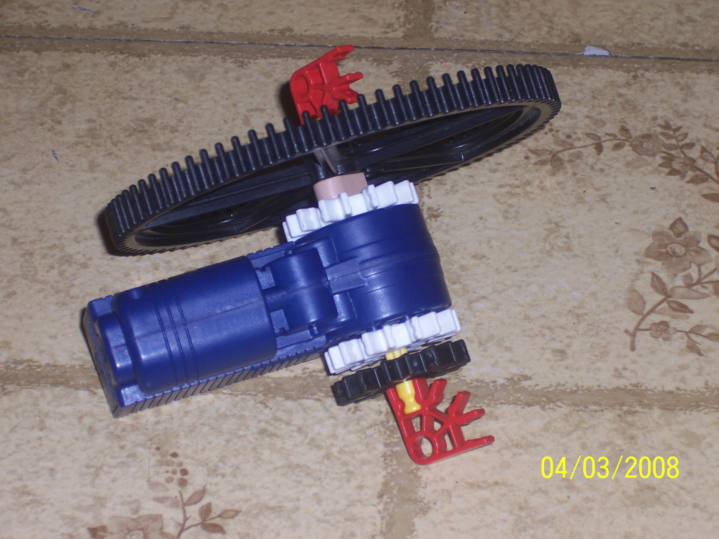K'NEX Gear-Motor Dragster : 6 Steps - Instructables