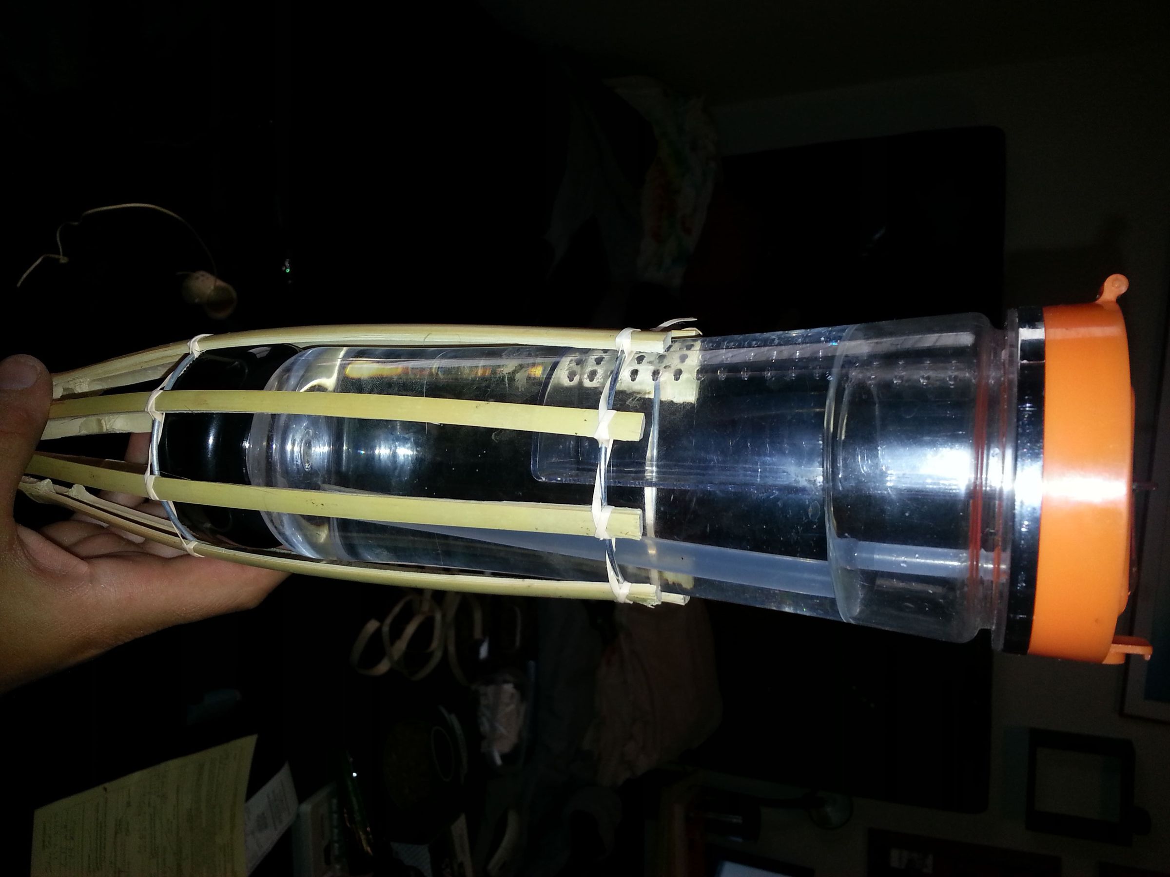 LED Tiki Torch : 4 Steps - Instructables
