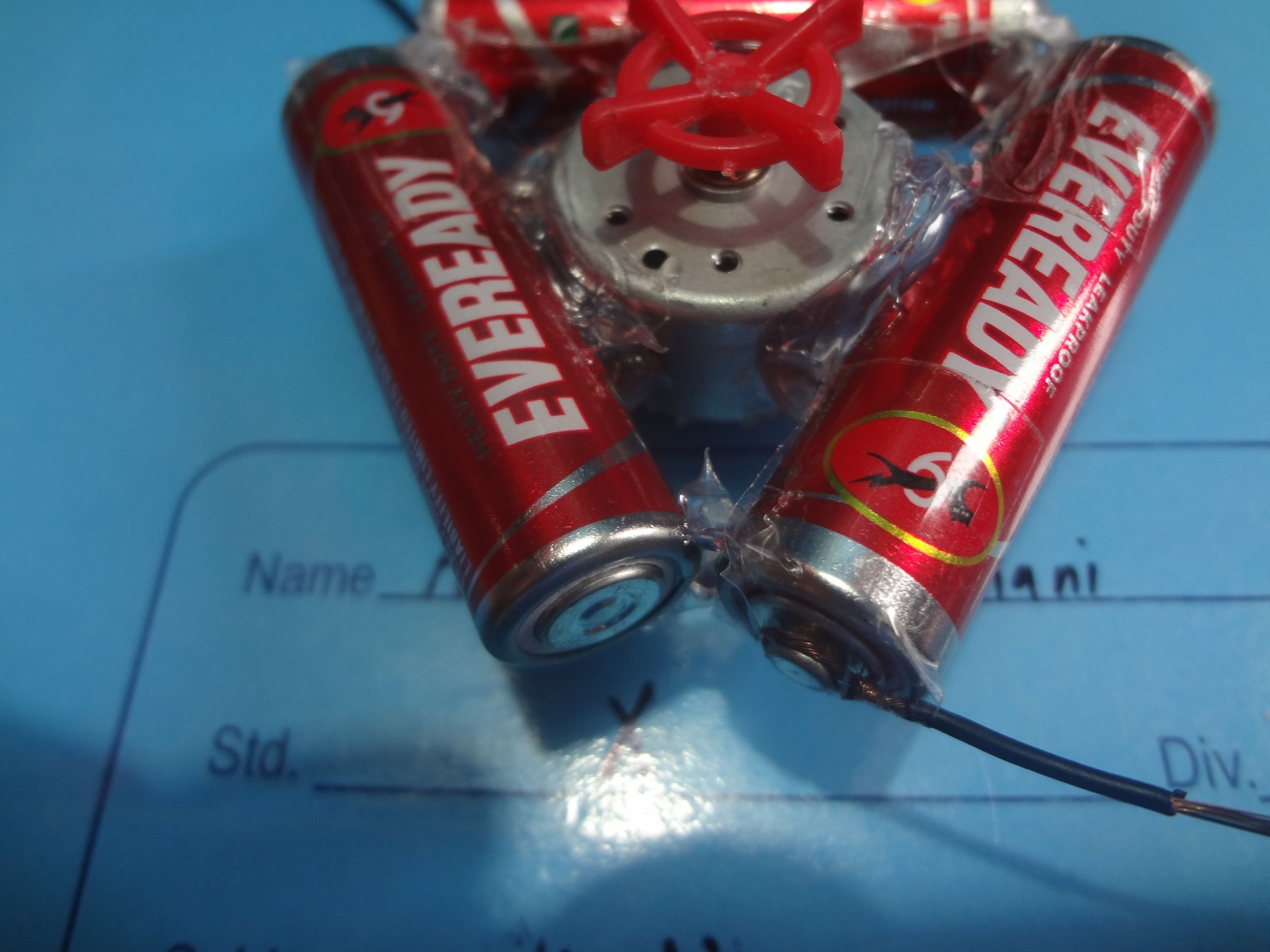 DIY Battery Powered Fidget Spinner(spins for 12hrs!) : 7 Steps (with ...