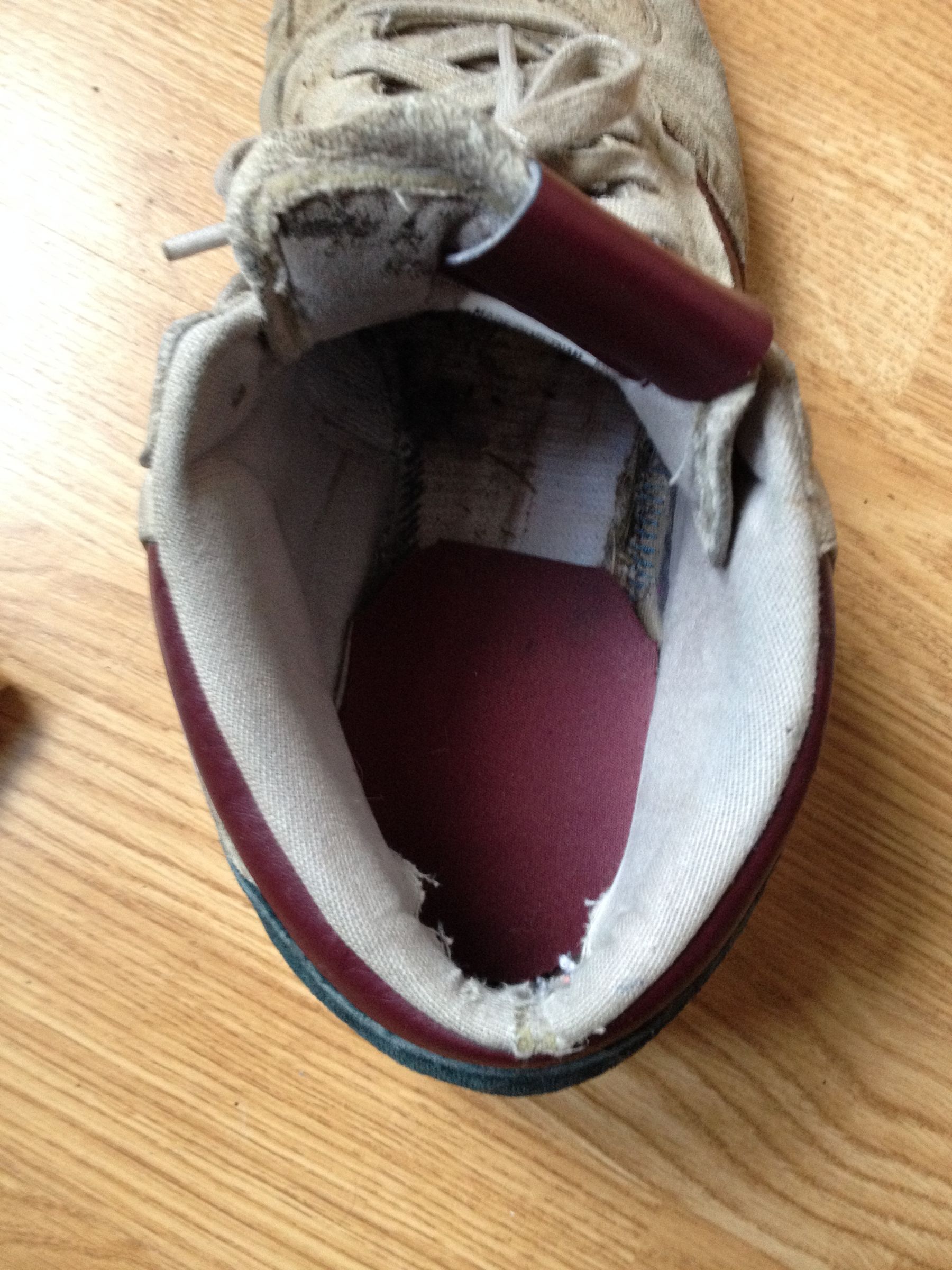 How to Cheaply Replace Worn Insole and Make It Last : 3 Steps ...
