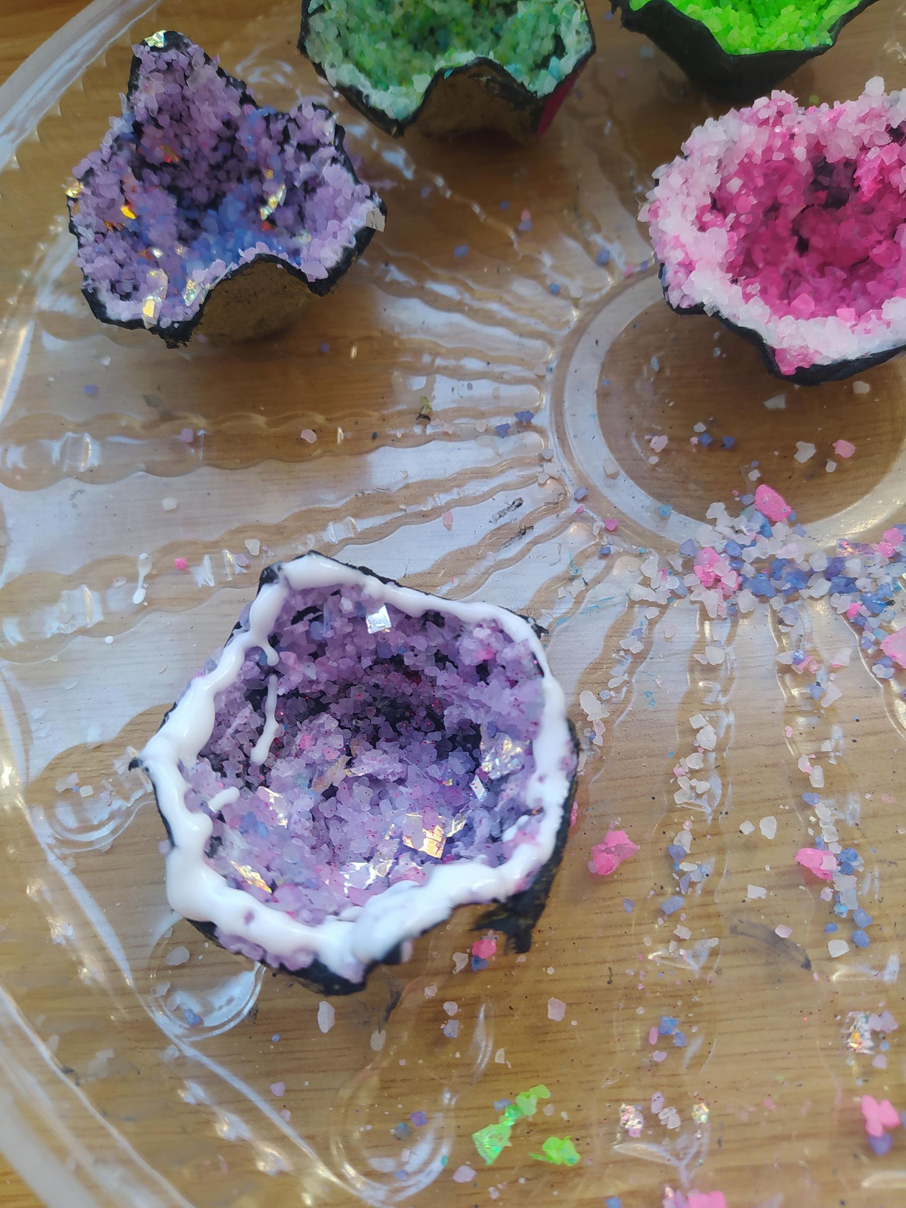 Geodes for Kids : 10 Steps (with Pictures) - Instructables