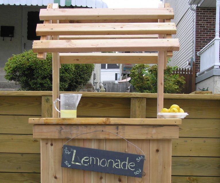 Build the Perfect Lemonade Stand With Your Kids : 5 Steps (with ...