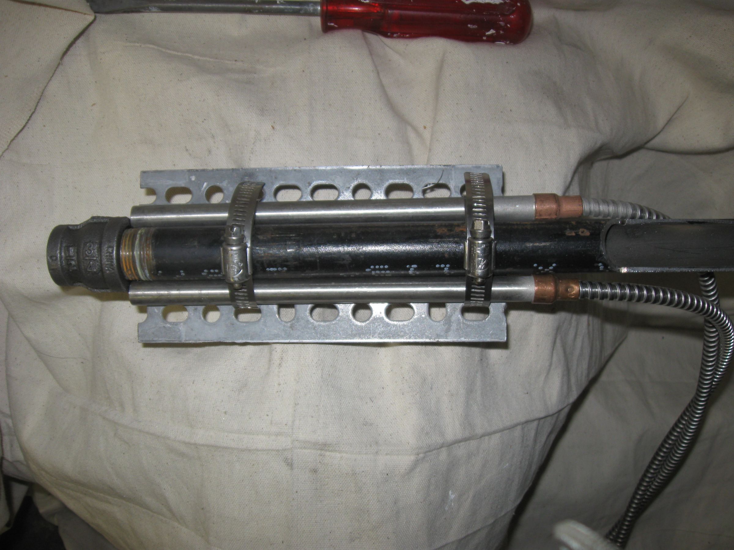 Plastic Injection Molding and Extruding : 11 Steps - Instructables